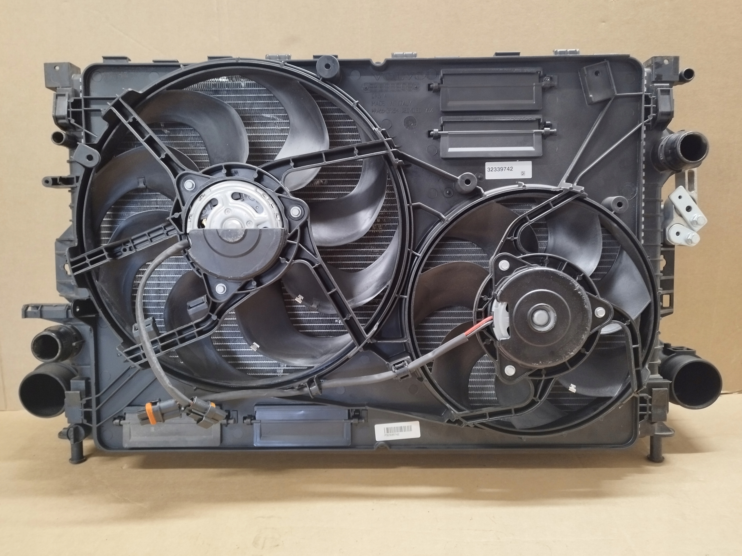 KOMPLET CHŁODNIC VOLVO V60 S60 V70 XC60 AUTOMAT T5 T6 31338474 31319424 ...