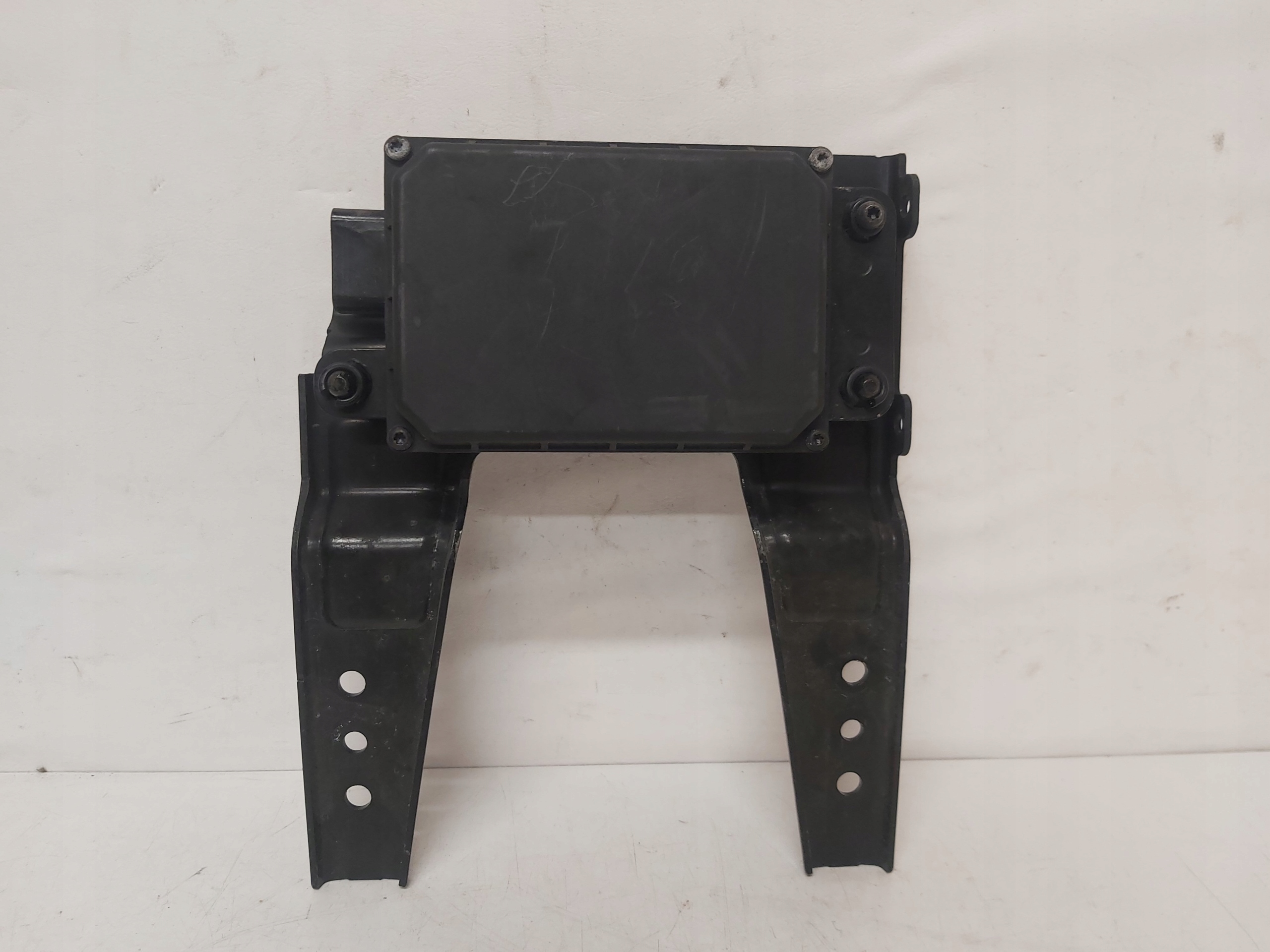 Radar distronic Ford OE GV6T-9G768-AF • Cena, Opinie - Allegro