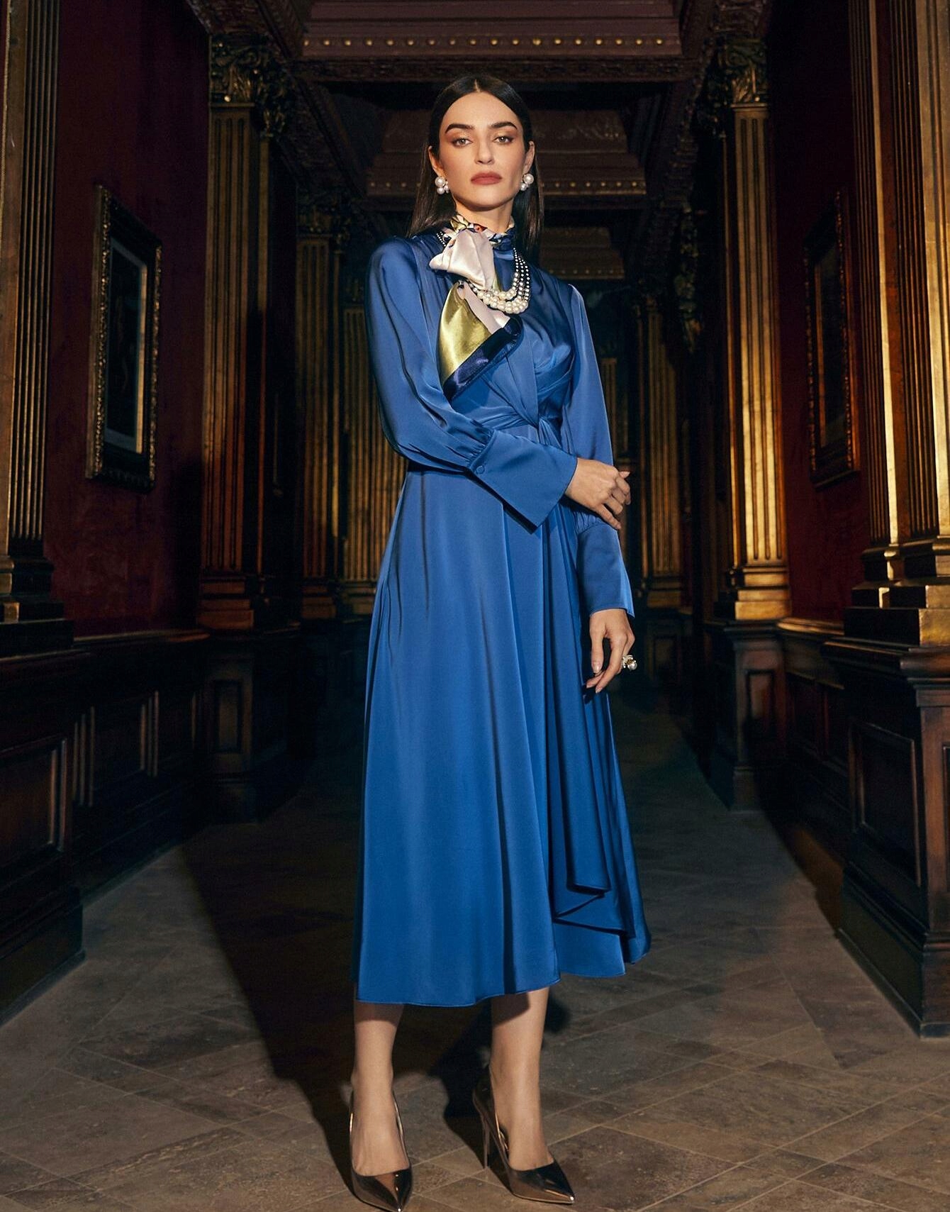 SATYNOWA NIEBIESKA SUKIENKA MIDI DŁUGI RĘKAW PÓŁGOLF SHEIN 36 • Cena, Opinie • Sukienki ...