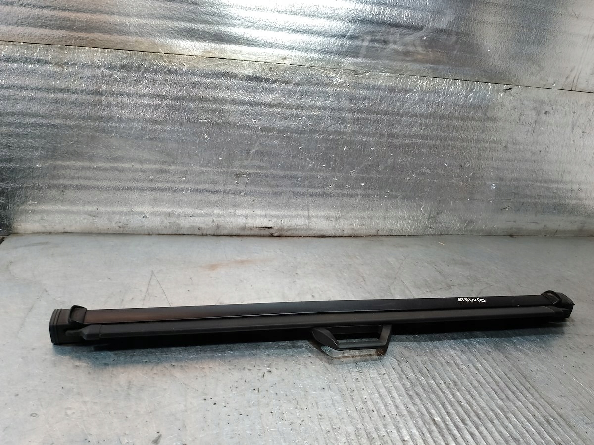 ROLETA BAGAŻNIKA ALFA ROMEO STELVIO 01561382330 01561382330 za 300 zł z ...