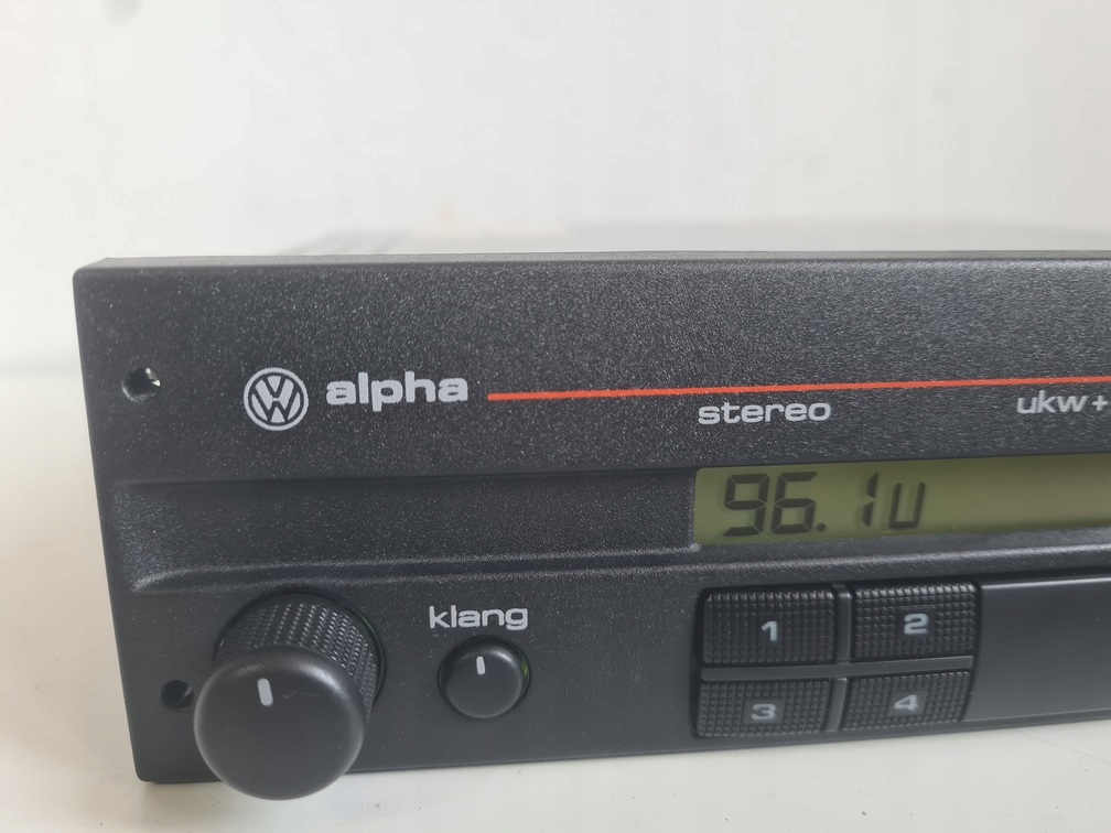 Radio vw ALPHA Golf mk1 mk2 jetta vento scirocco t3 t4 polo passat b3 ...