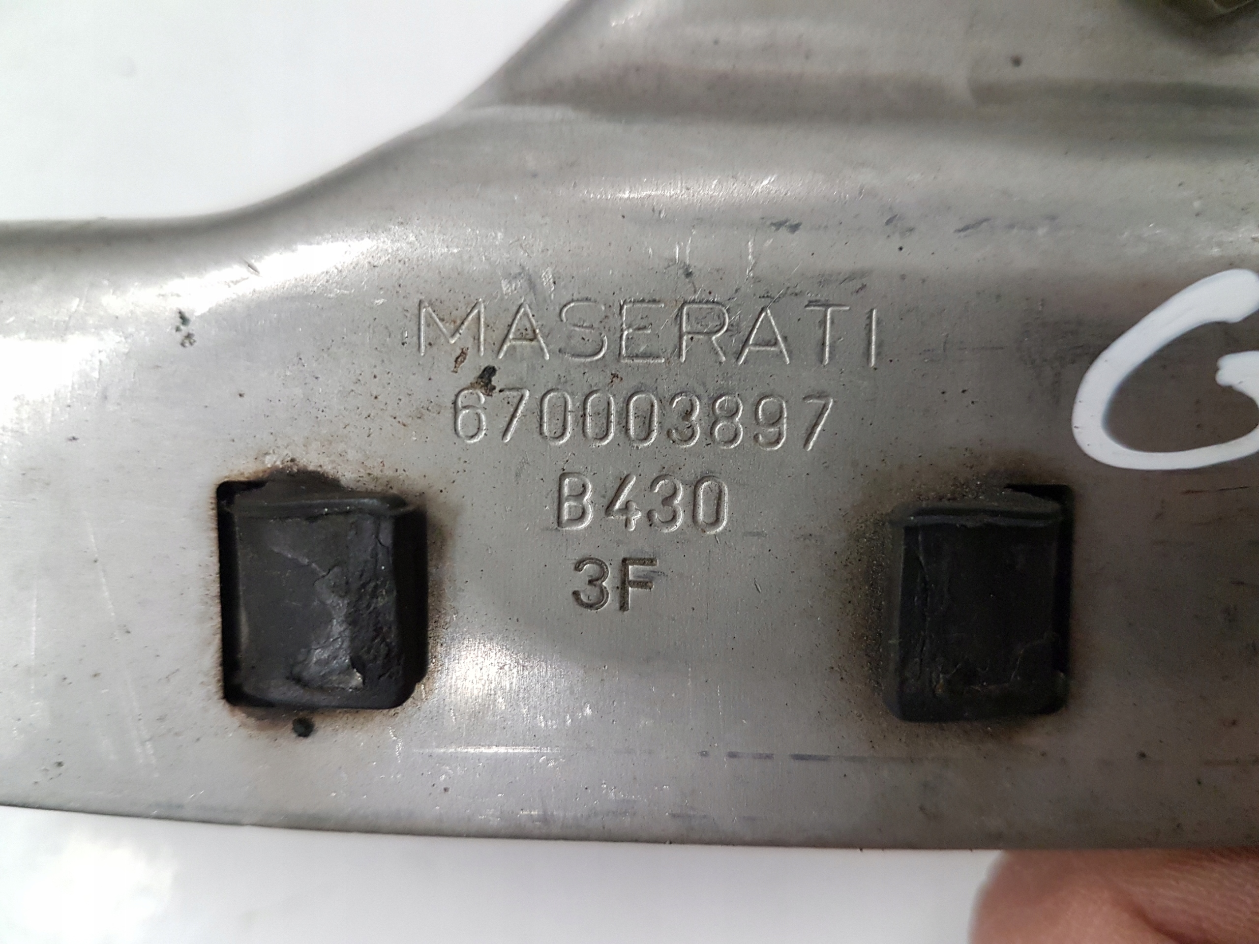 670003897 670003897 - ВЕШАЛКА КРЕПЛЕНИЕ ГЛУШИТЕЛЯ MASERATI GHIBLI 3.0 ...