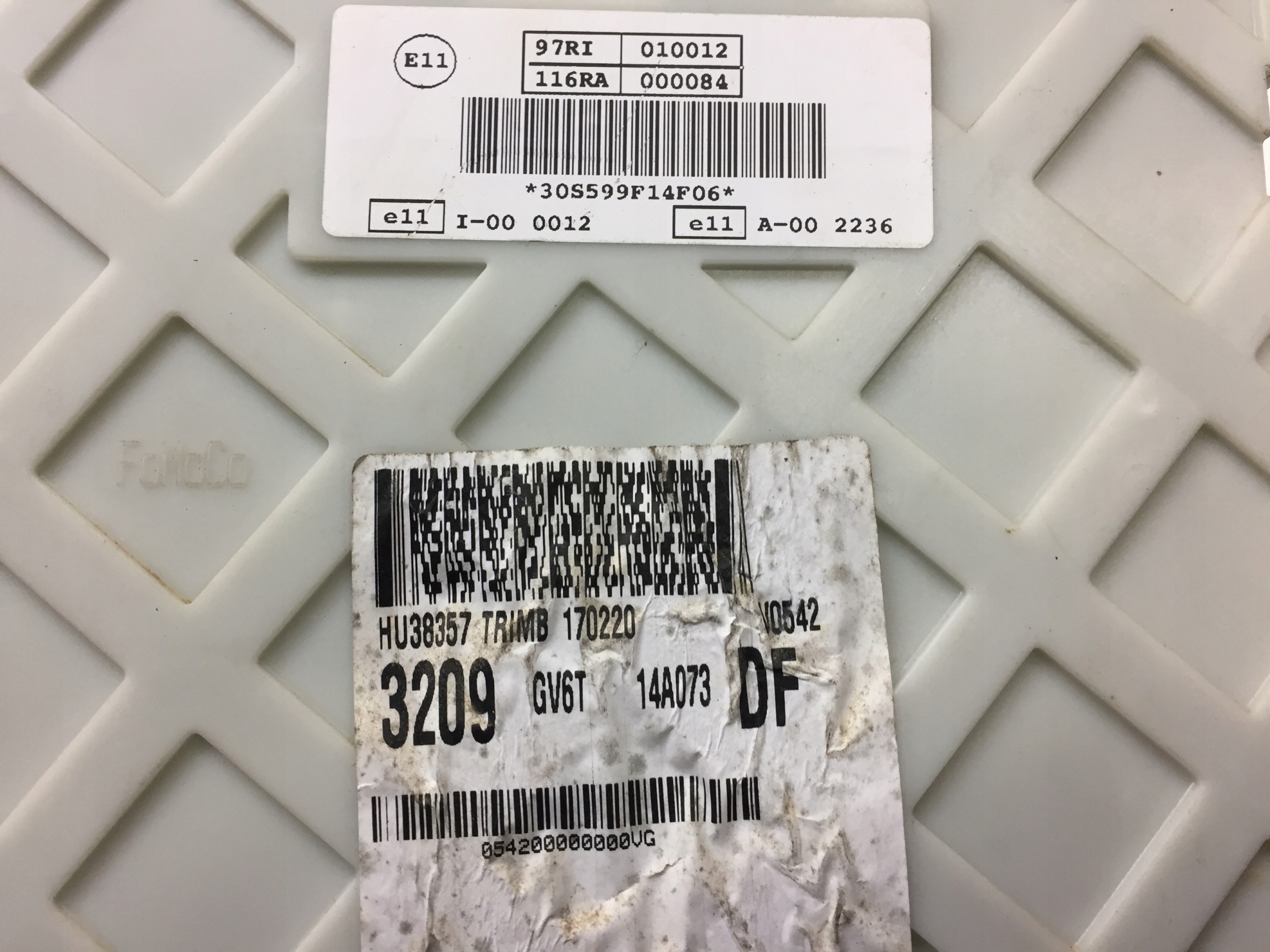 GV6T-14A073-DF - TRANSIT CONNECT MK2 ПРЕДОХРАНИТЕЛИ МОДУЛЬ BSI купити ...