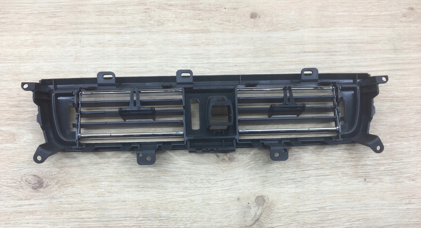 64229166885 64229166885 - Центральная вентиляционная решетка панели BMW ...