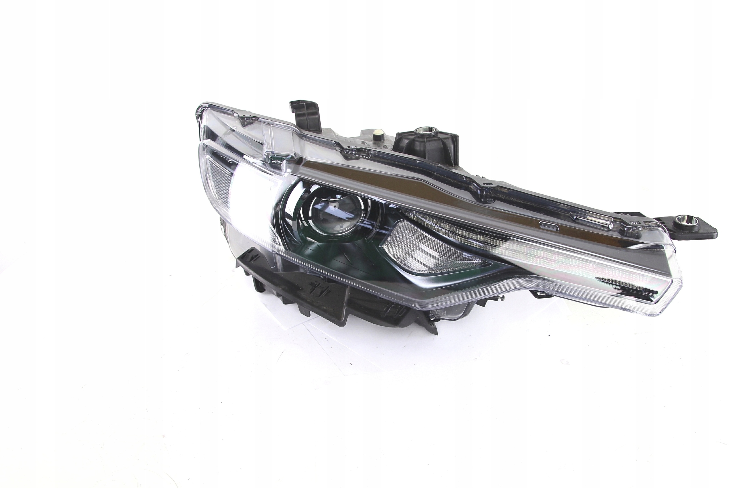 LAMPA REFLEKTOR PRAWY XENON SKRĘT MASERATI LEVANTE 670034638 za 3600 zł ...