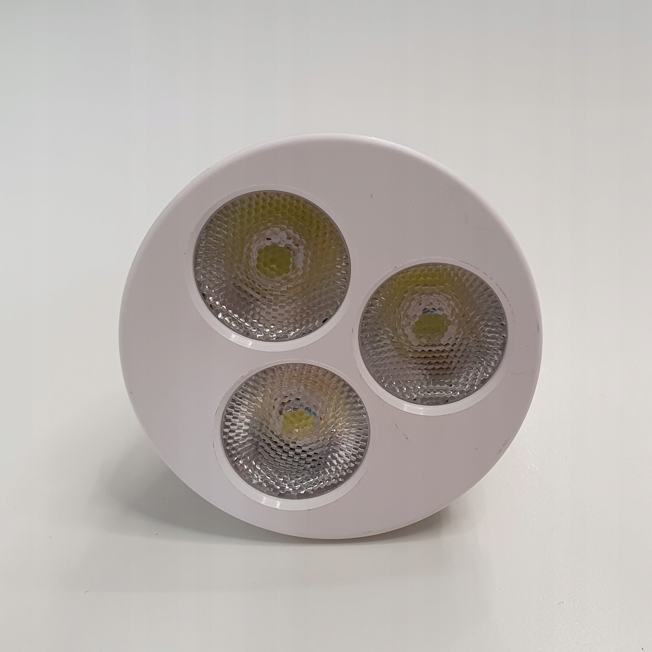 LEDION żarówka GU10 3W 38' biała zimna % • Cena, Opinie • Źródła ...