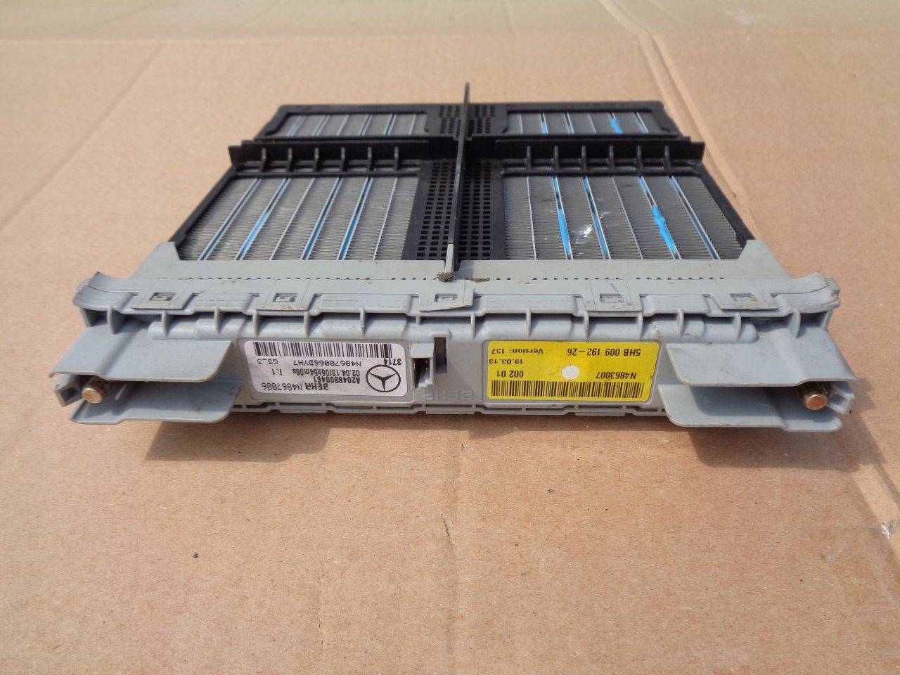 Mercedes-Benz OE A2048300461 2048300461 grzałka nagrzewnicy - porównaj ...