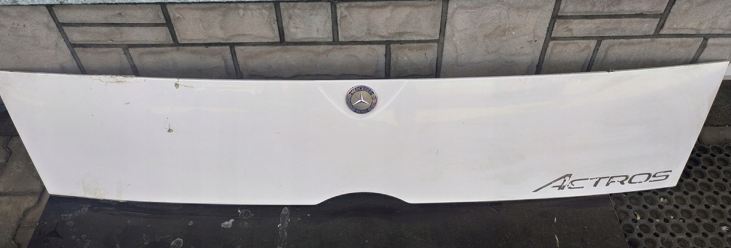 MERCEDES - BENZ ACTROS MP4 MASKA A9607500309 (do poprawek blacharskich ...