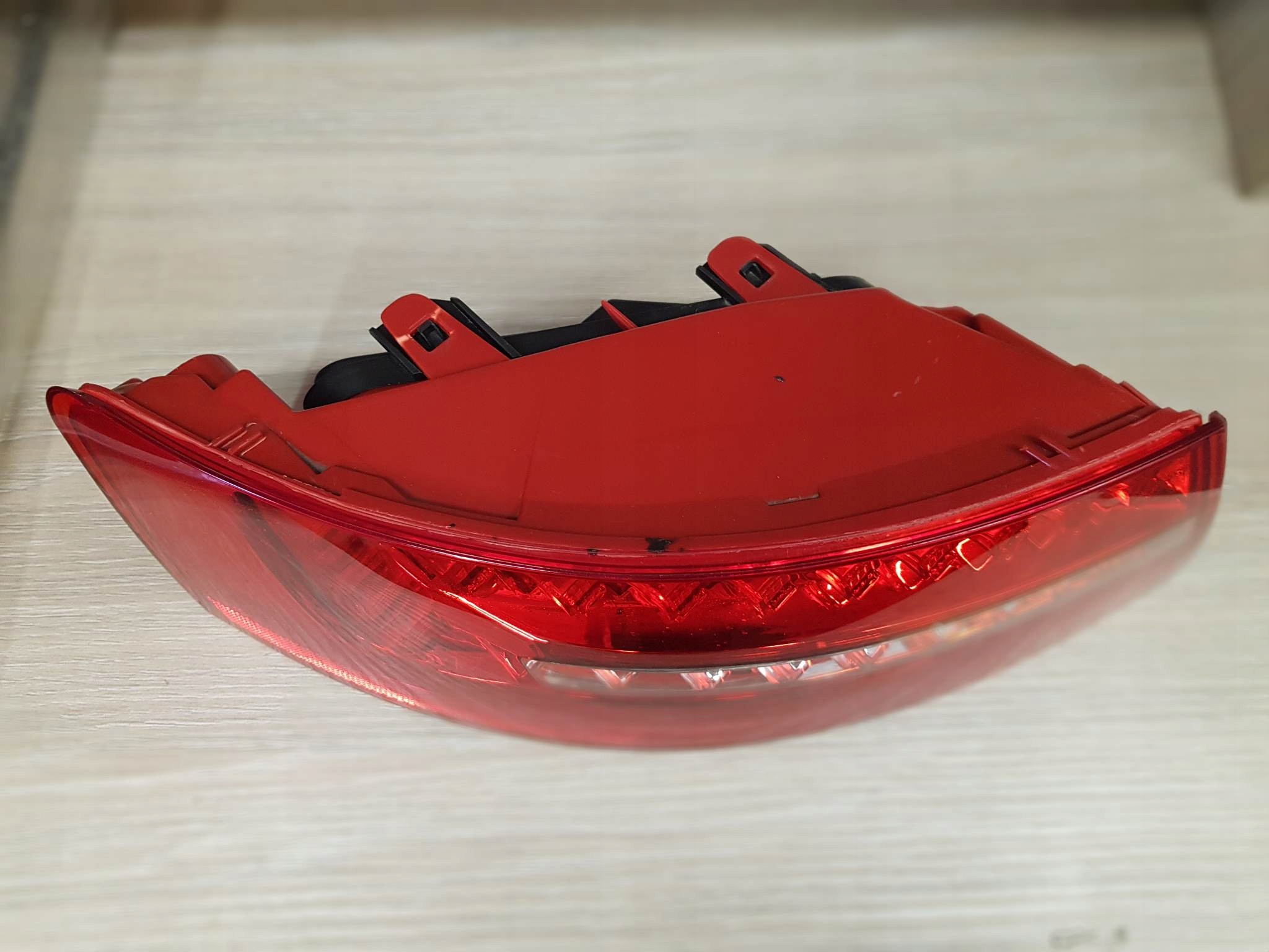 AUDI A6 C6 седан задній ліхтар зовнішній лівий купити на Avtoex з ...