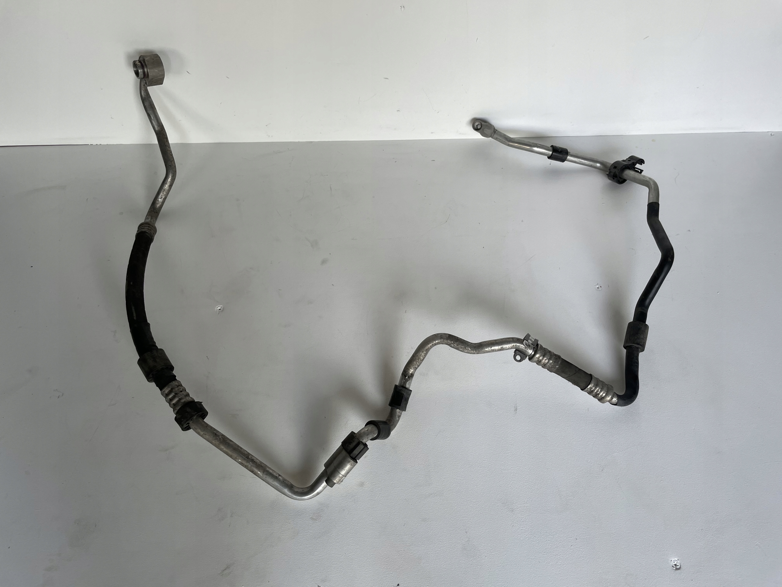PRZEWÓD KLIMATYZACJI Q7 4L 7L6820744BQ 7L6820017D 7L6820744BQ ...