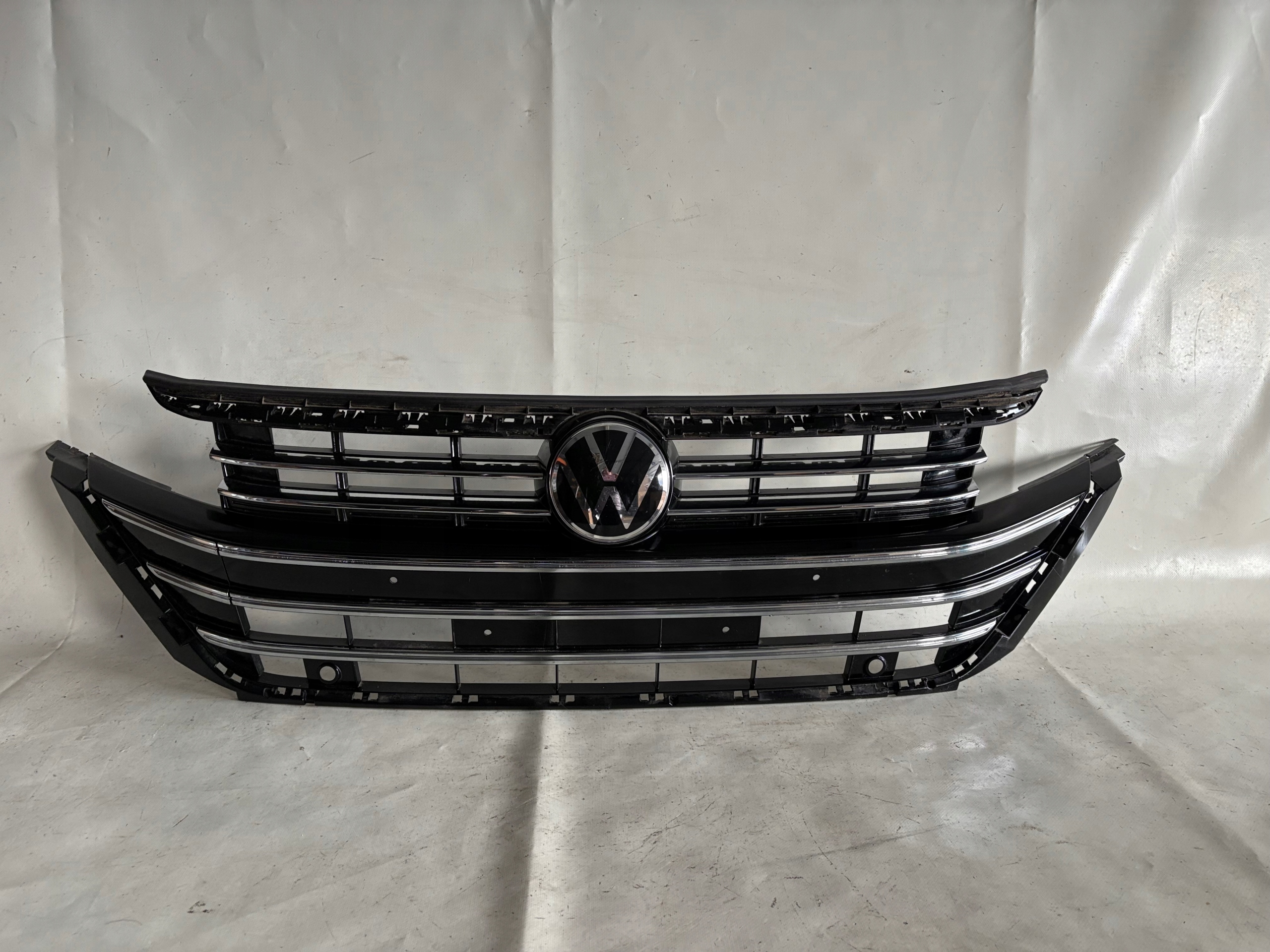 Gril Przedni Arteon R-line Lift - Niska cena na Allegro