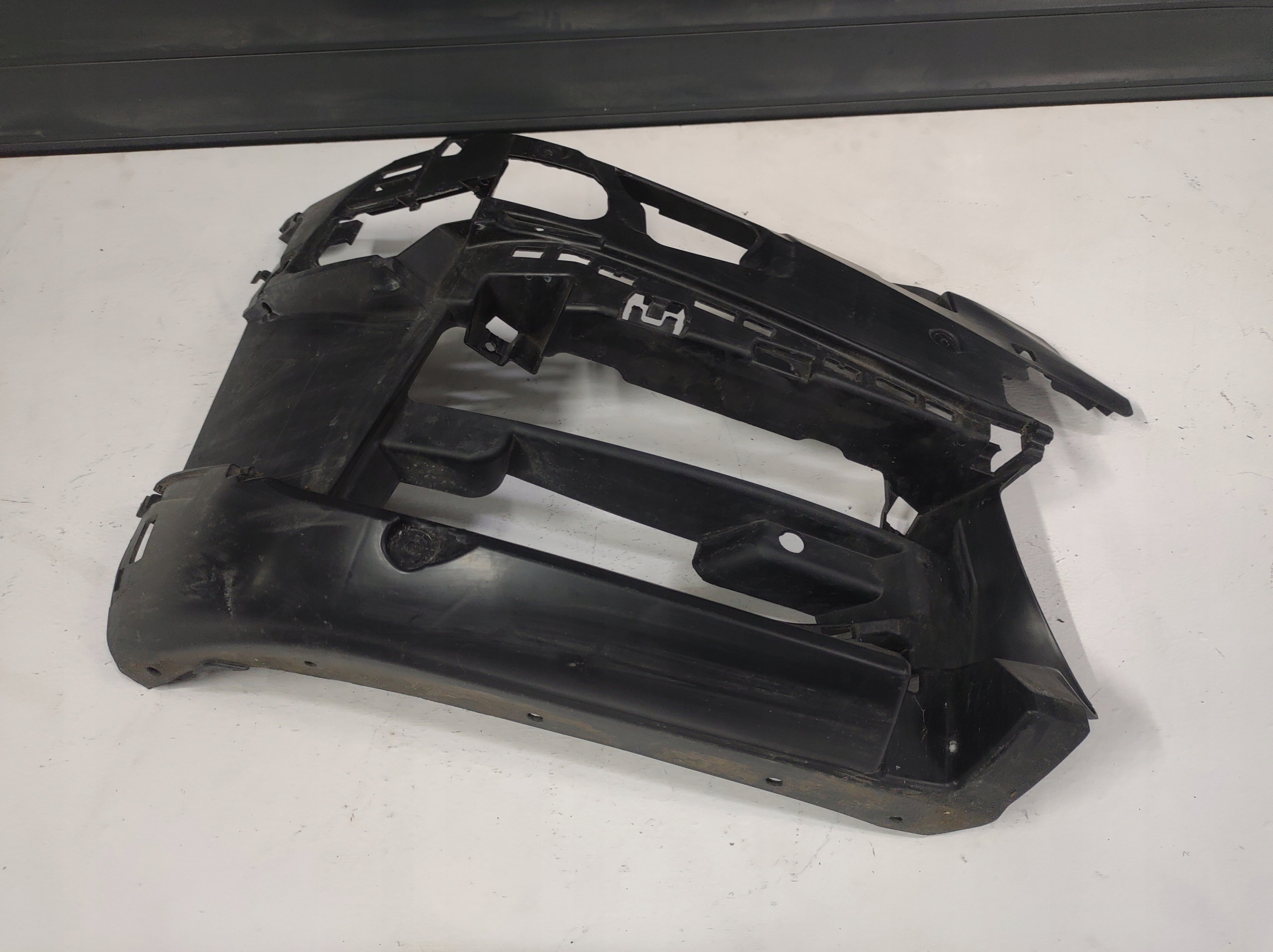 UCHWYT ŚLIZG MOCOWANIE HALOGENU PRAWE BMW 5 G30 G31 M PAKIET ...