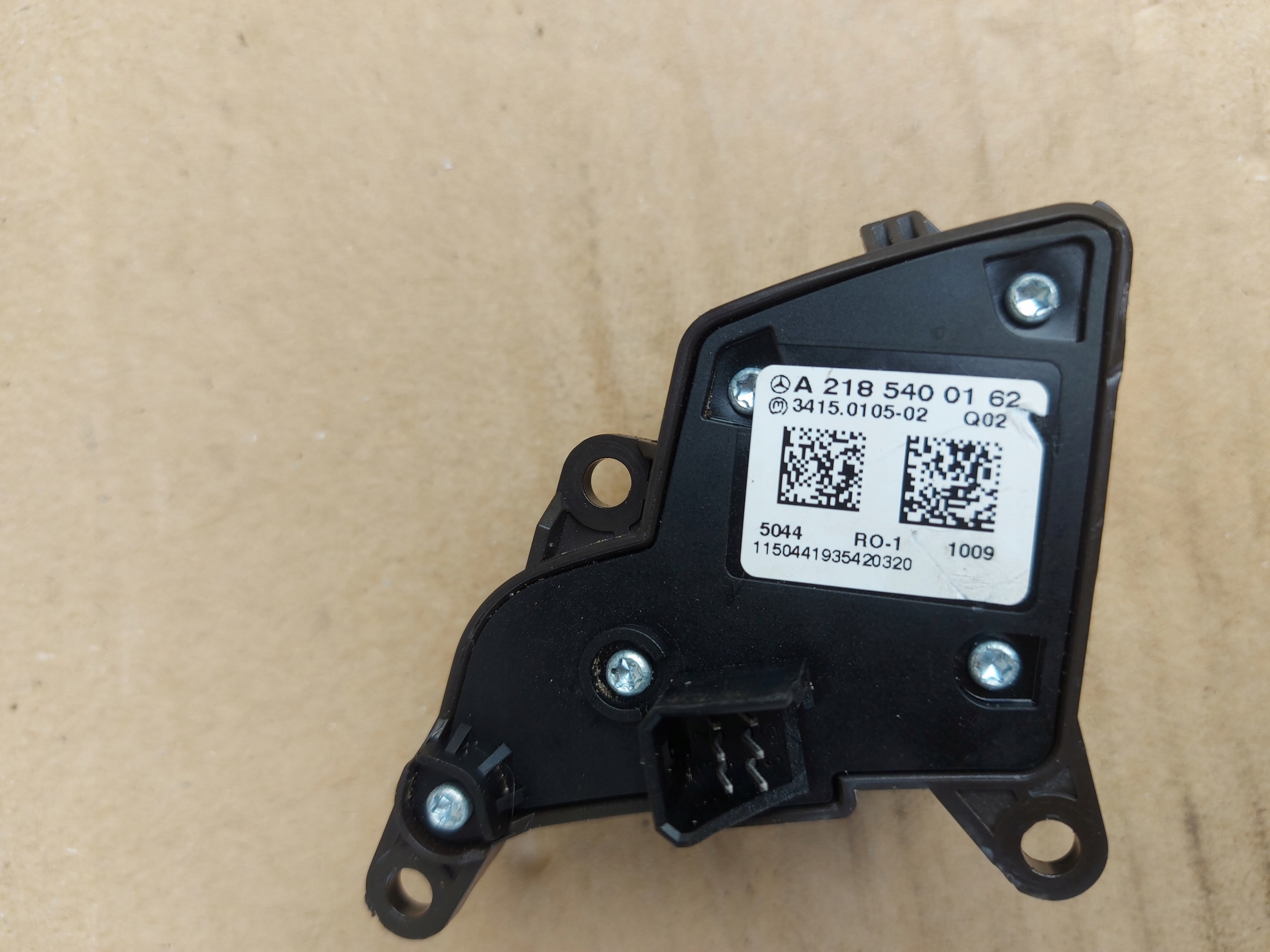 PRZEŁĄCZNIK LEWY KIEROWNICY MERCEDES C-KLASA W204 X204 W212 A2185400162 ...