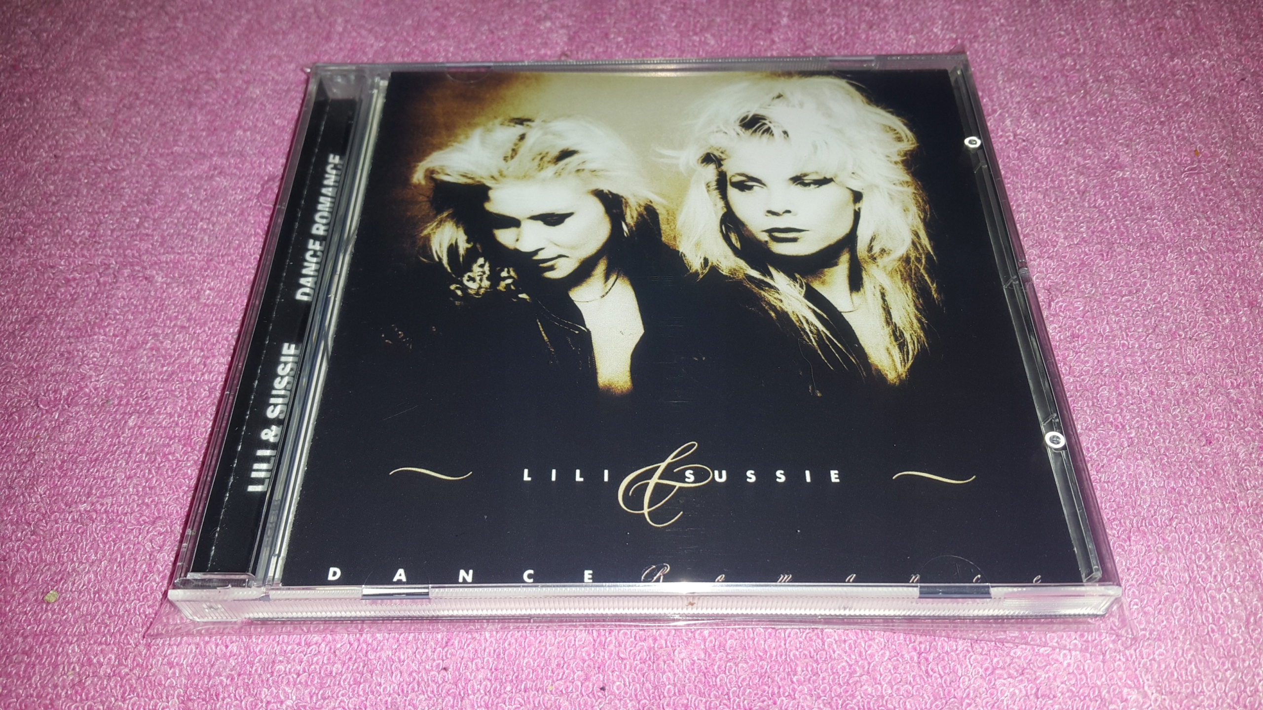 Dance Romance LILI & SUSSIE CD • Cena, Opinie - Allegro