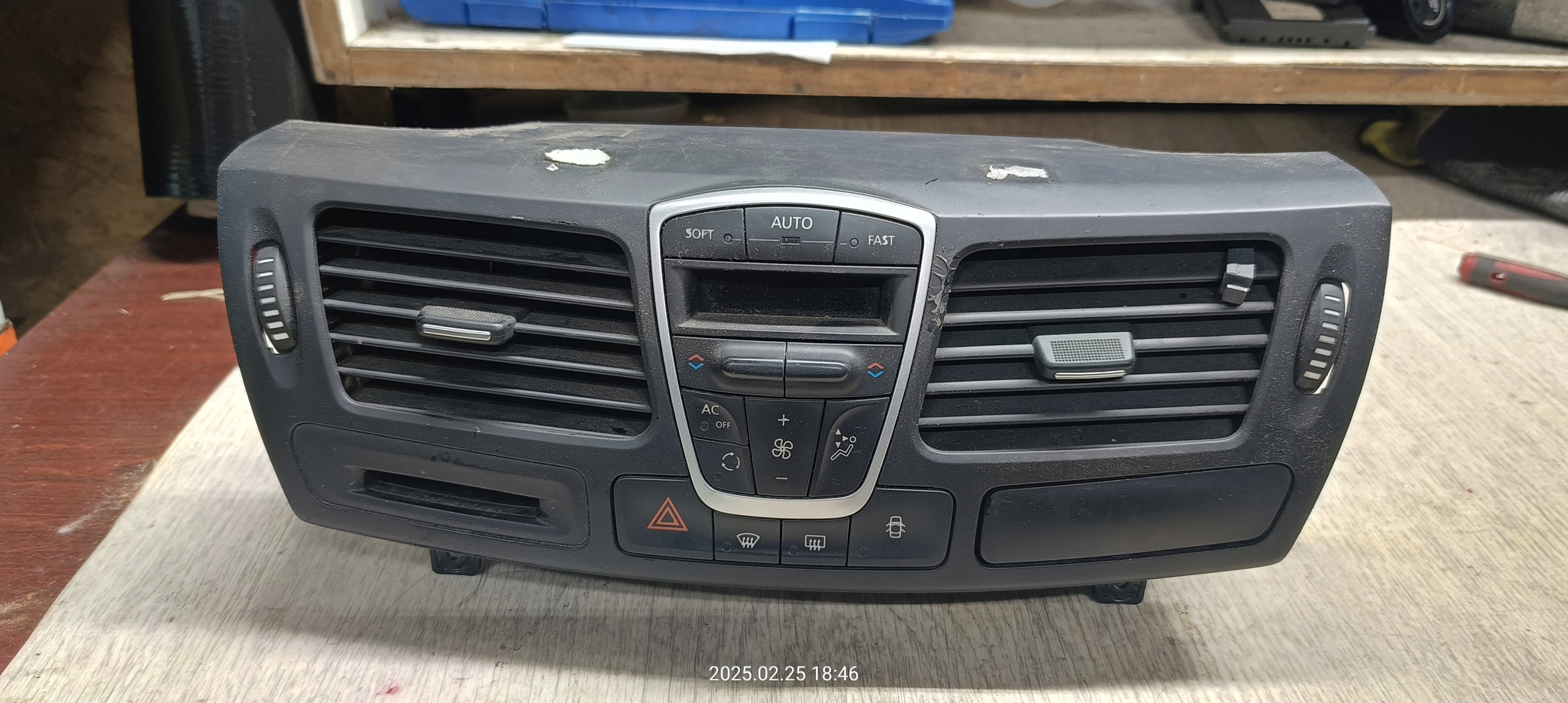 PANEL STEROWANIA NAWIEWU KLIMY RENAULT LAGUNA 3 III 2007-2015 z Poznań - Allegro - (17285464875)