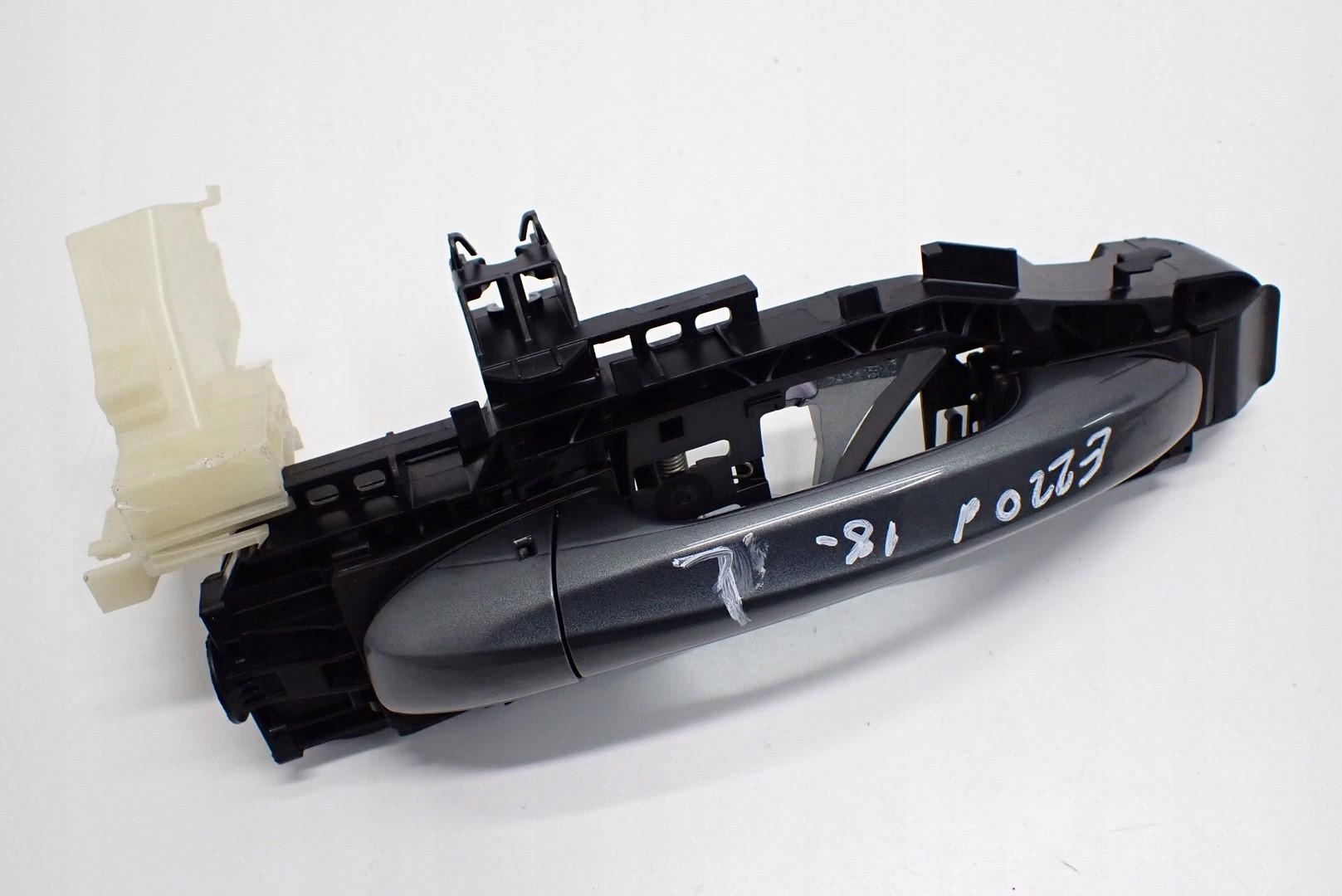 KLAMKA ZEWNĘTRZNA LEWY PRZÓD EUROPA MERCEDES E-KLASA A238 C238 18R ...