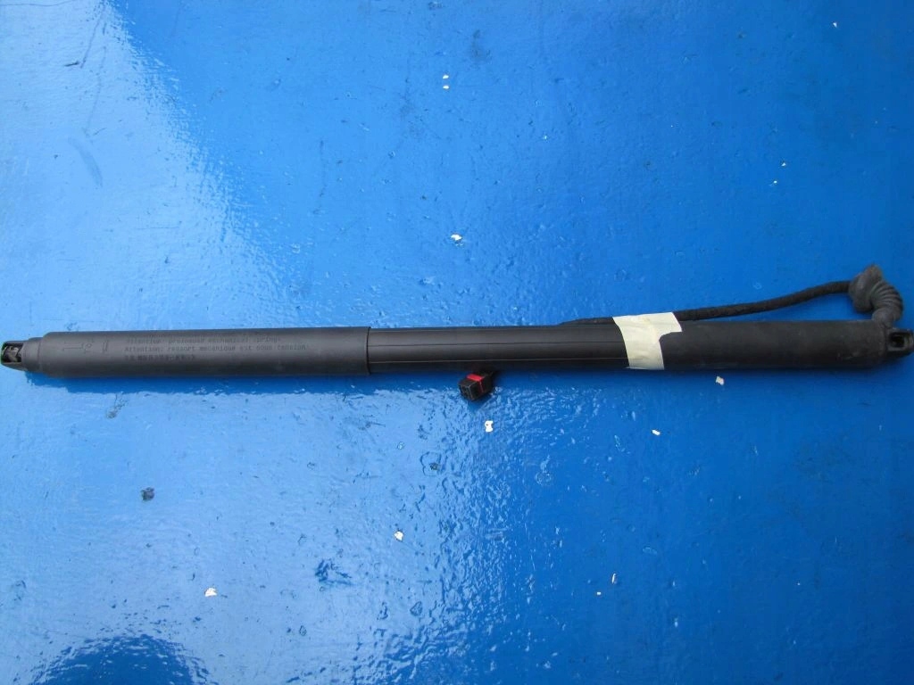 Volvo OE 31385256 silownik klapy tylnej • Cena, Opinie - Allegro