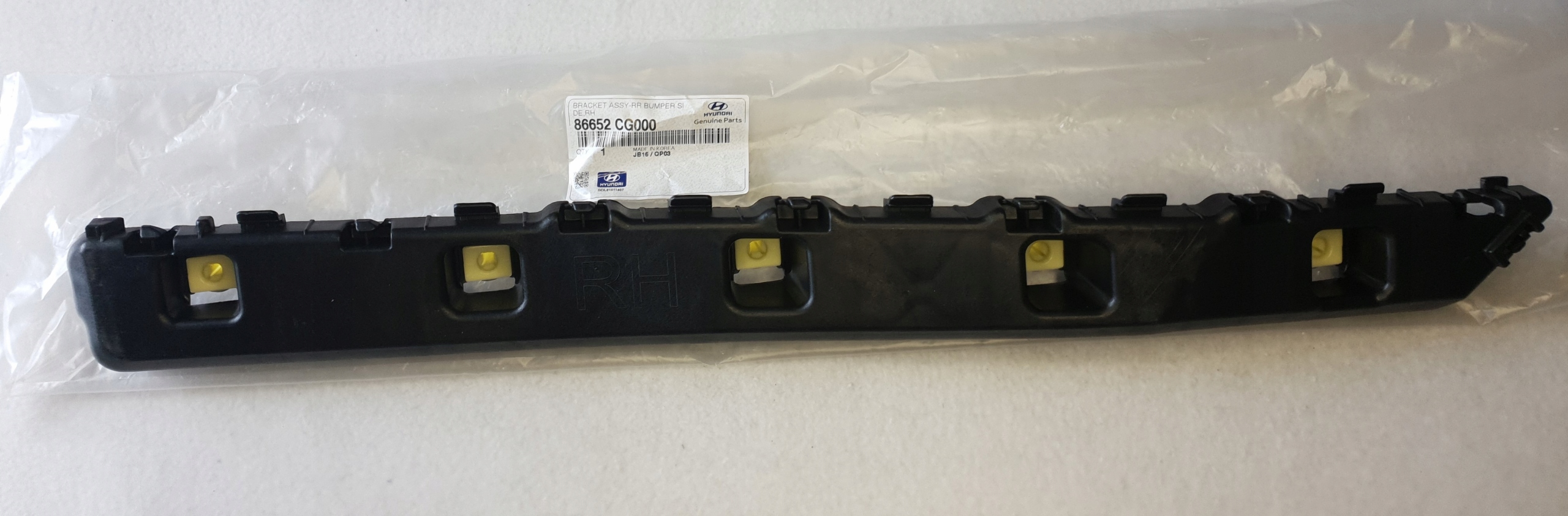 HYUNDAI STARIA ŚLIZG ZDERZAKA PRAWY TYŁ MOCOWANIE 86652-CG000 7G/007 ...