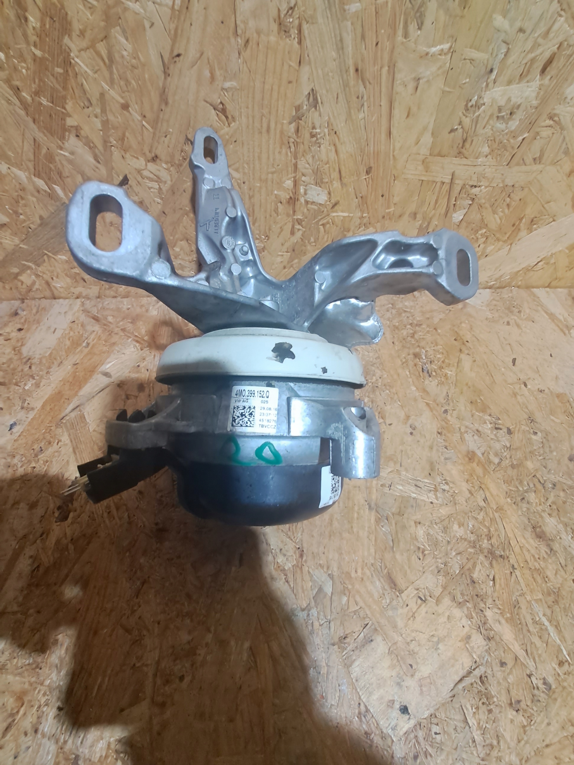 Poduszka silnika prawa 4M0399152Q AUDI A8 D5 - porównaj ceny - Allegro.pl