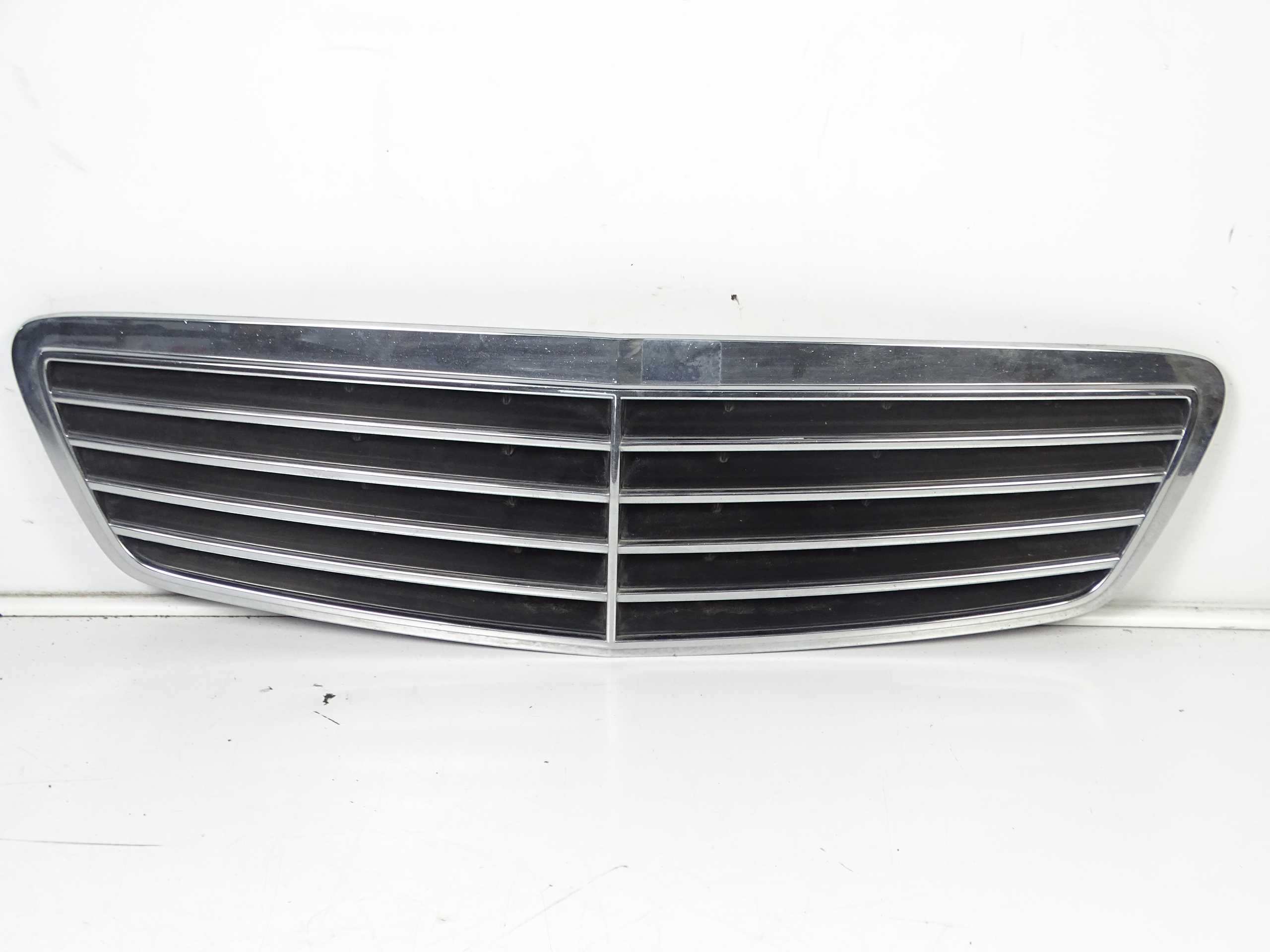 Mercedes S klasa W220 GRILL ATRAPA A2208800383 za 59.99PLN z Barlinek ...