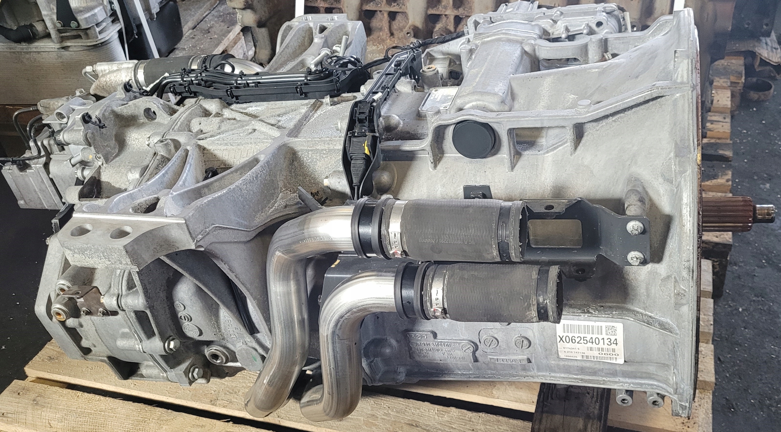 KOMPLETNA SKRZYNIA BIEGÓW + RETARDER MERCEDES ACTROS MP4 G211-12 za ...