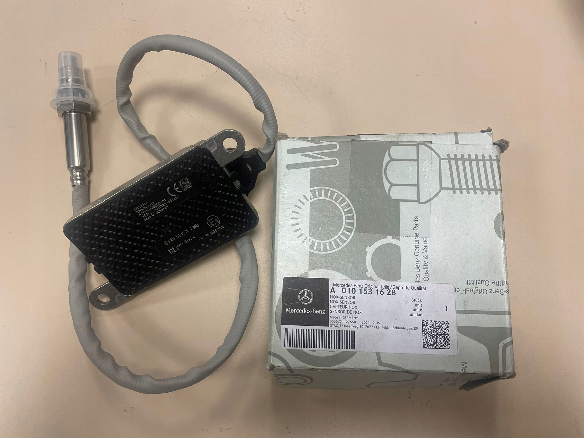 010 153 16 28 - ДАТЧИК ВЫХЛОПНЫХ ГАЗОВ NOX MERCEDES ACTROS MP4 / MP5 ...