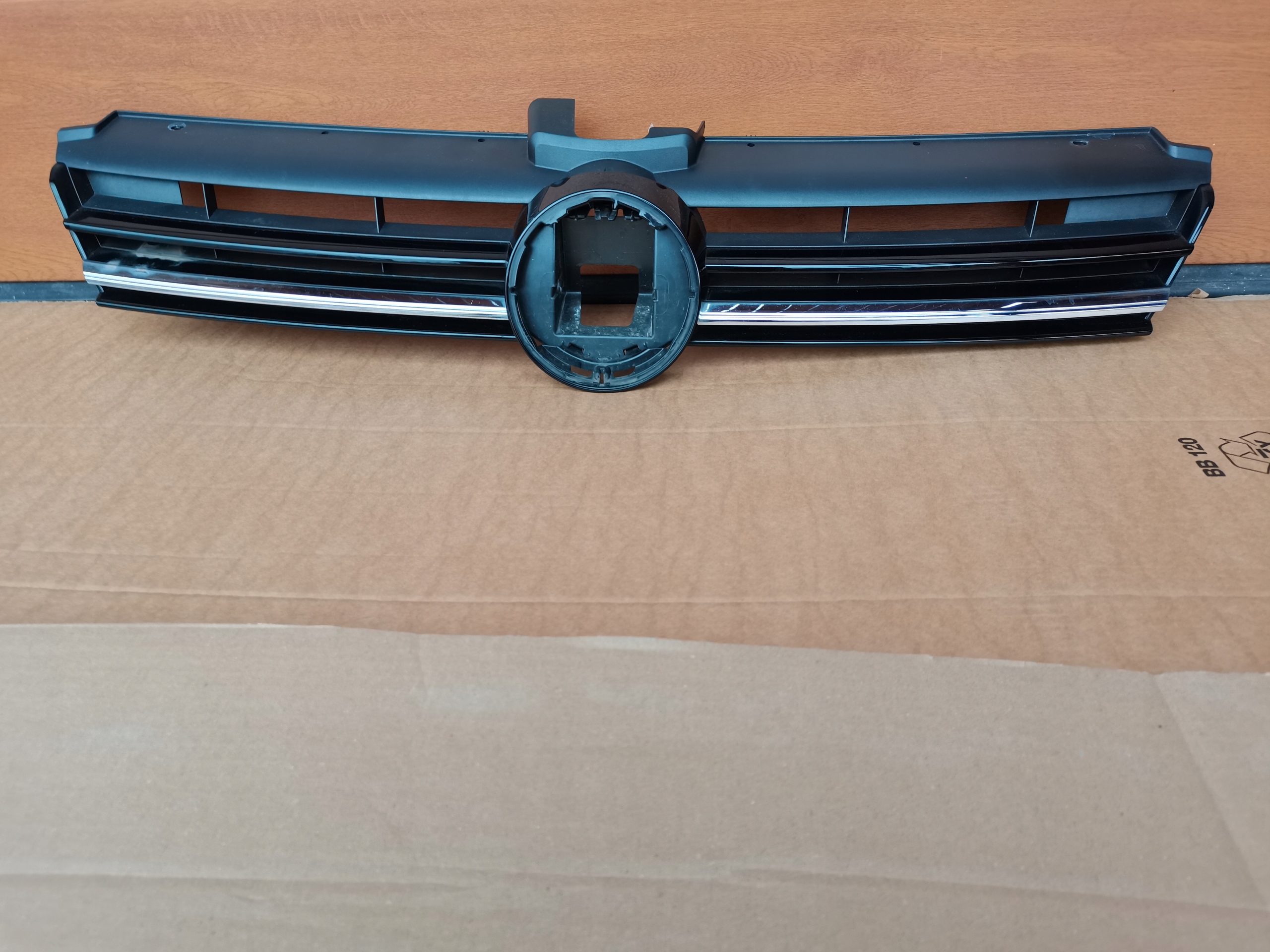 VW GOLF VII LIFT GRILL ATRAPA 5G0853651 • Cena, Opinie - Allegro