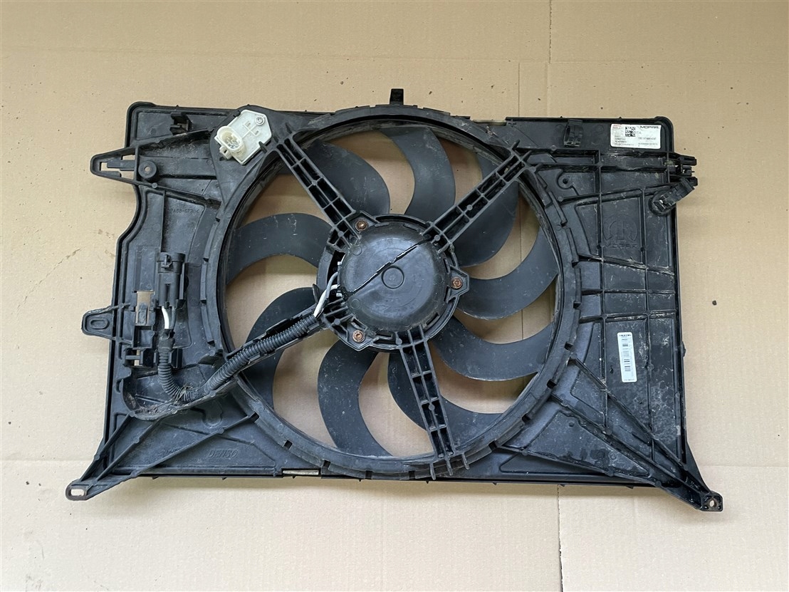 WENTYLATOR CHŁODNICY WODY OBUDOWA 1.4 T TURBO JEEP RENEGADE 14-18R 2017R WENTYLATOR CHŁODNICY ...