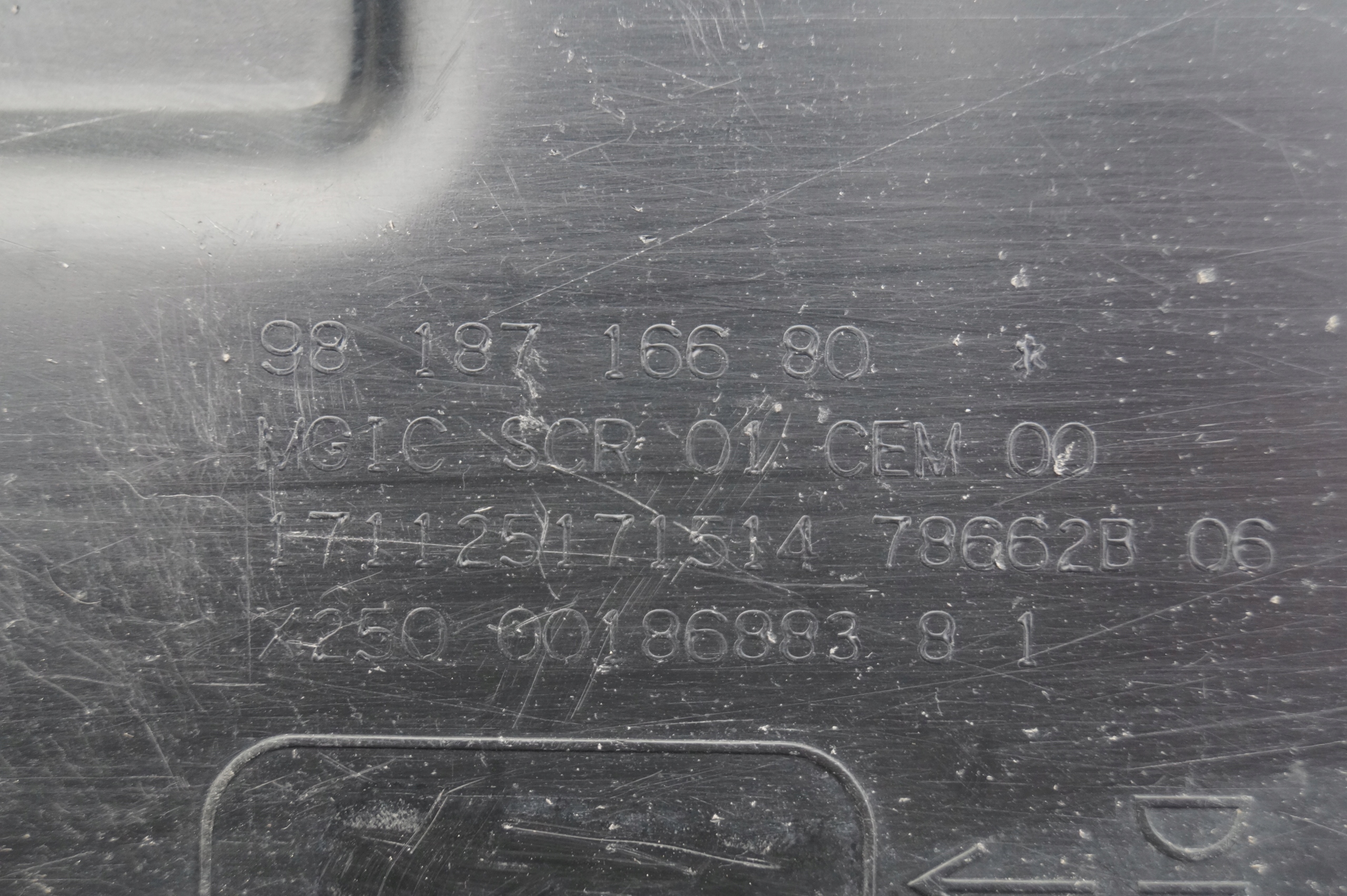 ZBIORNIK POMPA ADBLUE FIAT DUCATO PEUGEOT BOXER 9818716680 12678023 ...