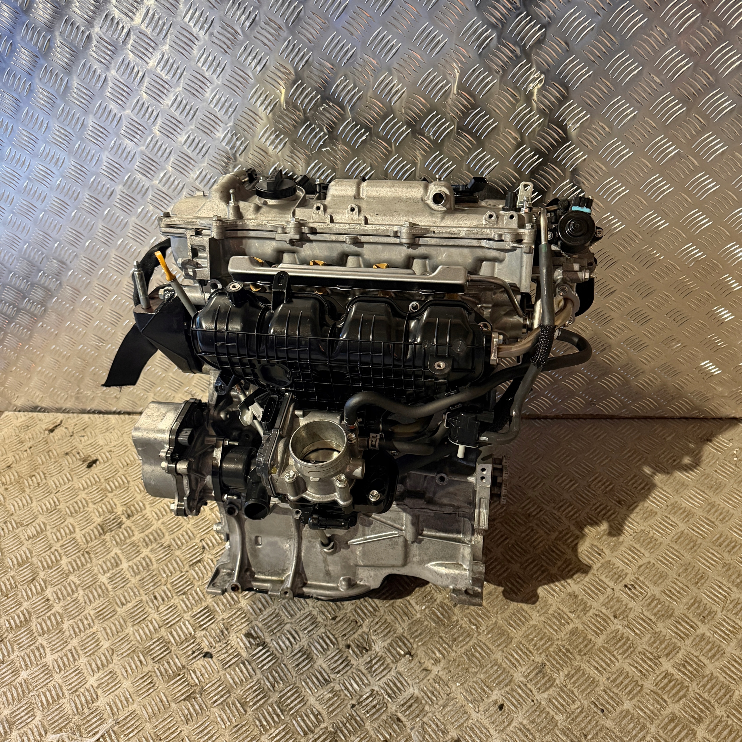 SILNIK ENGINE MOTOR KOMPLETNY 2ZR TOYOTA AURIS II 1.8 HYBRYDA SYMBOL ...