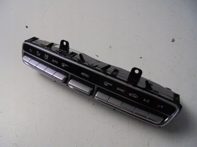 Panel klimatyzacji Mercedes-Benz OE A2059054215 - porównaj ceny ...