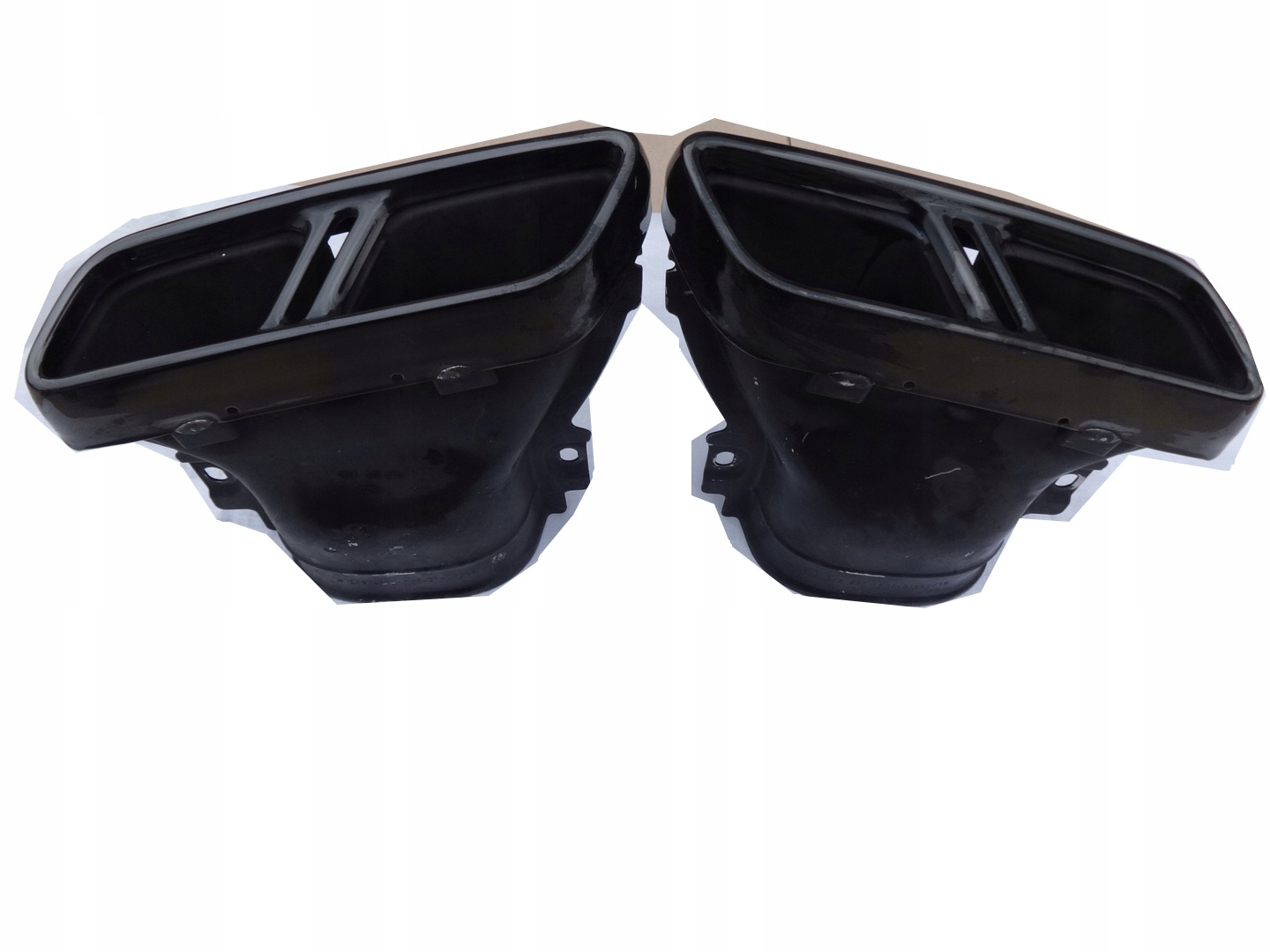 Końcówka wydechu TŁUMIKA Mercedes E 63 AMG W213 A0004901600 za 890 zł z ...