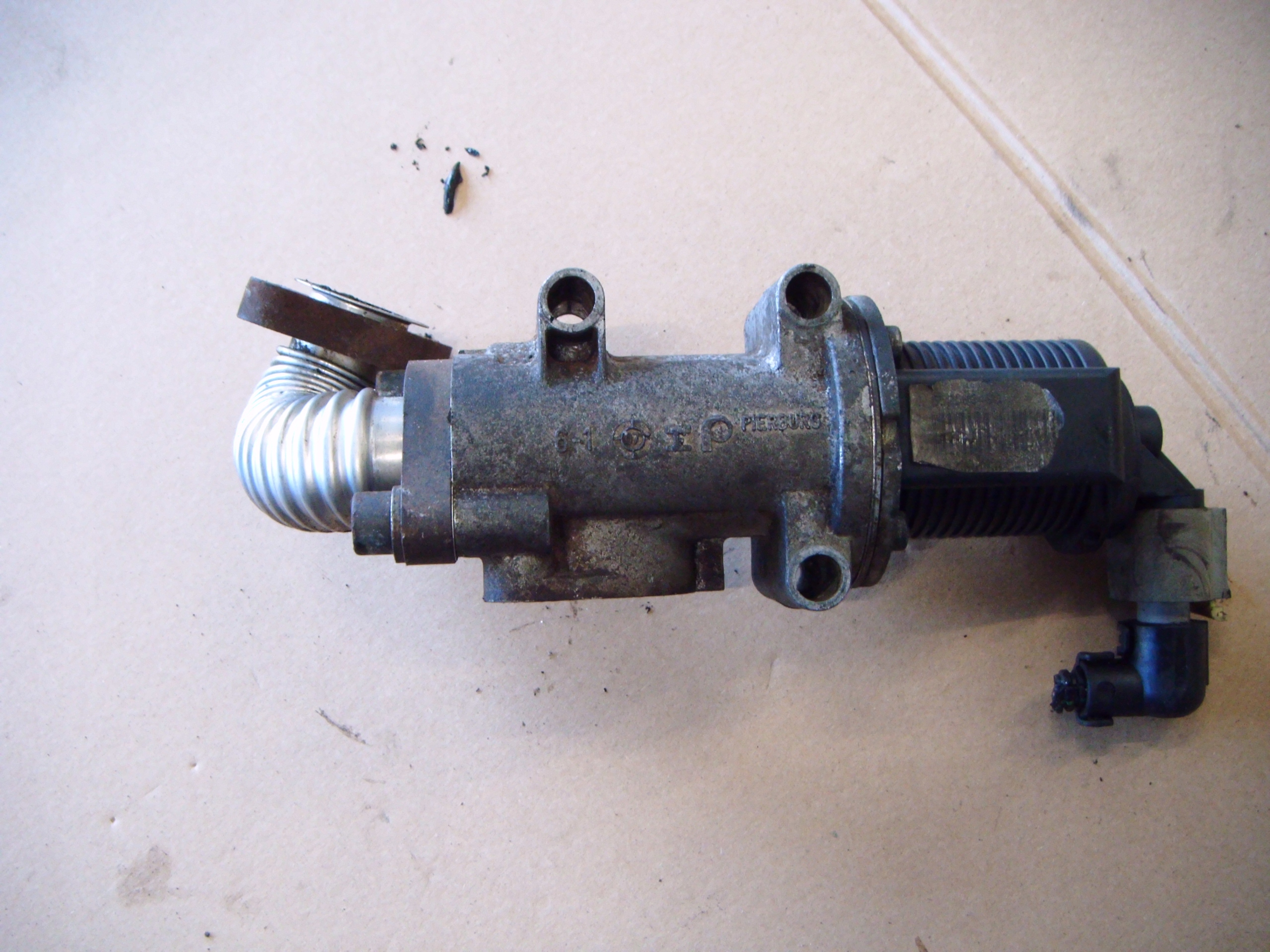 Opel Zafira B 1 9 Cdti клапан рециркуляции ог купить на Avtoex из