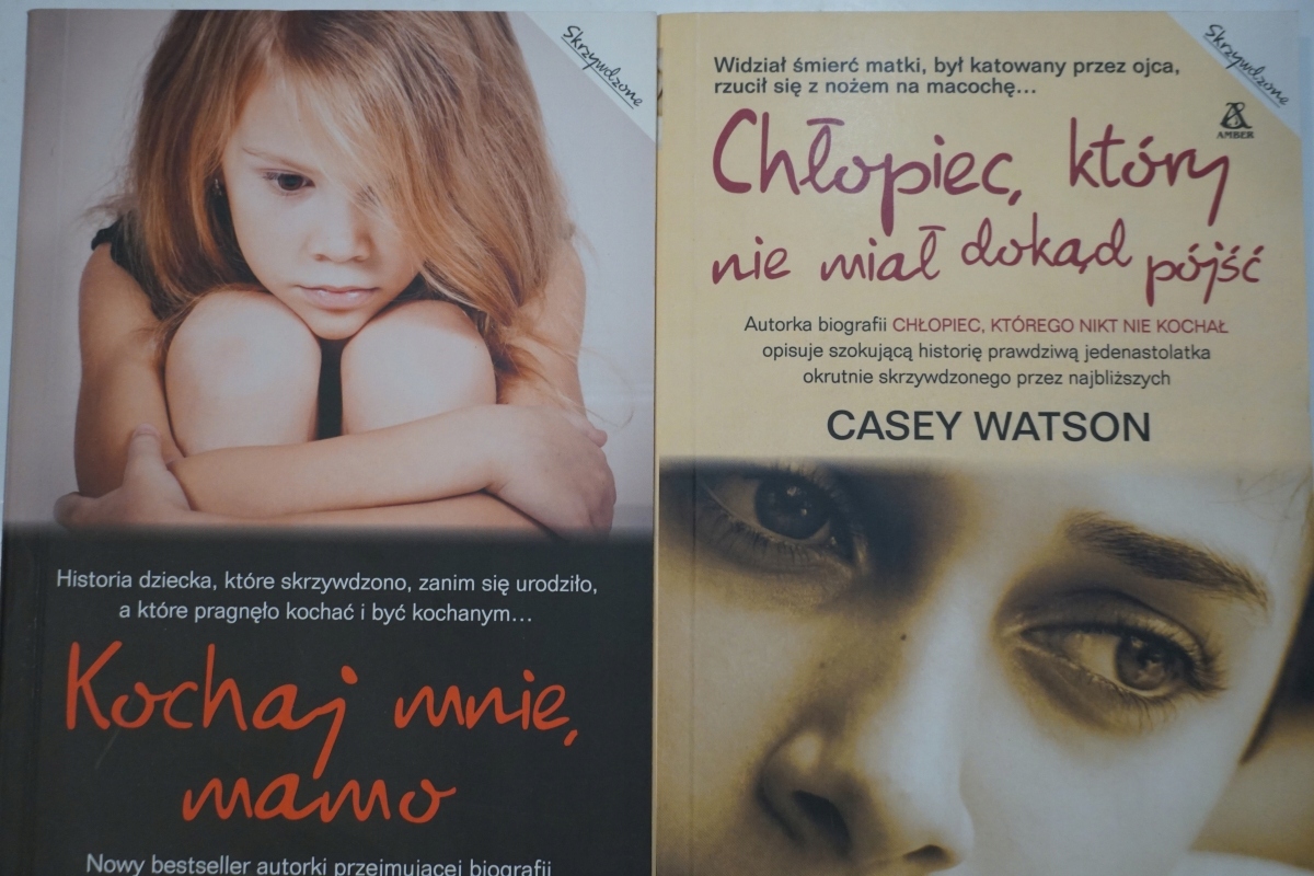 Chłopiec, który nie miał dokąd pójść Casey Watson Biografie, wspomnienia (12792179589) | Książka ...