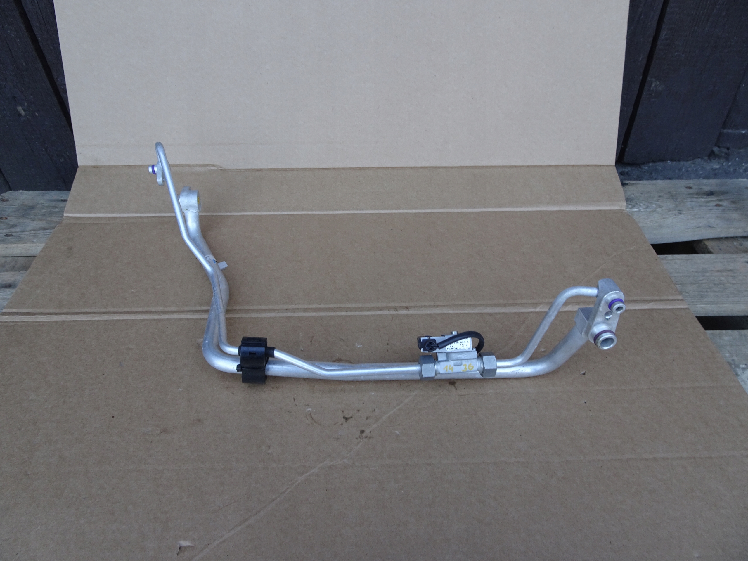 VW PASSAT B8 GOLV VII PRZEWÓD KLIMATYZACJI za 60.00PLN z Kraków ...