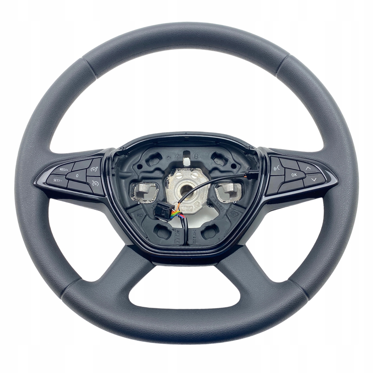 Nowa OE kierownica Dacia Sandero III Logan III • Cena, Opinie - Allegro