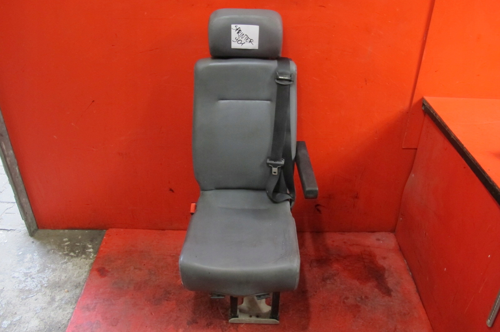 MERCEDES SPRINTER 1 I W901 W902 W903 W904 FOTEL PAS AUTOBUS BUS ...