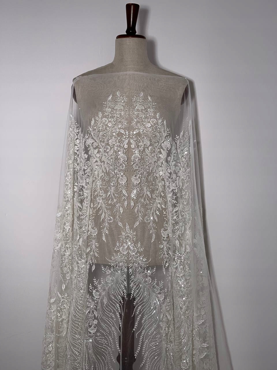 Tkanina poliester 0 g/m² szer. 135 cm biały • Cena, Opinie - Allegro