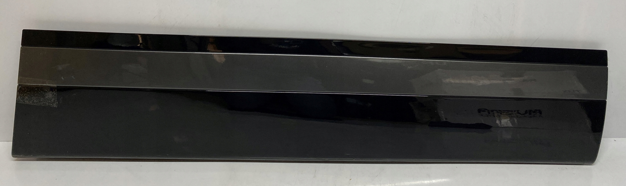 Listwa drzwi dolna RANGE ROVER VELAR L560 LR093895 LR107752 LR136937 ...