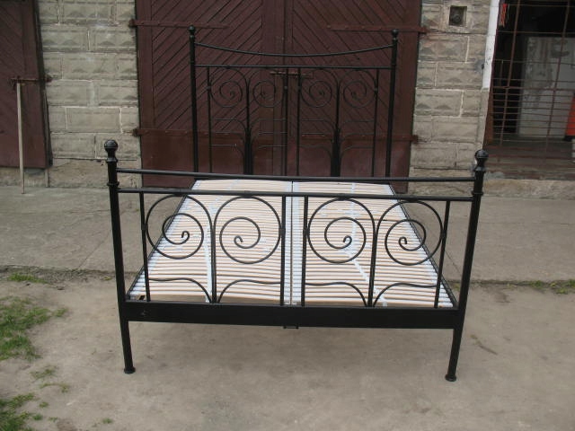 ŁÓŻKO CZARNE METALOWE 140/200 STELAŻ IKEA NORESUND (23/24/04/23) • Cena ...