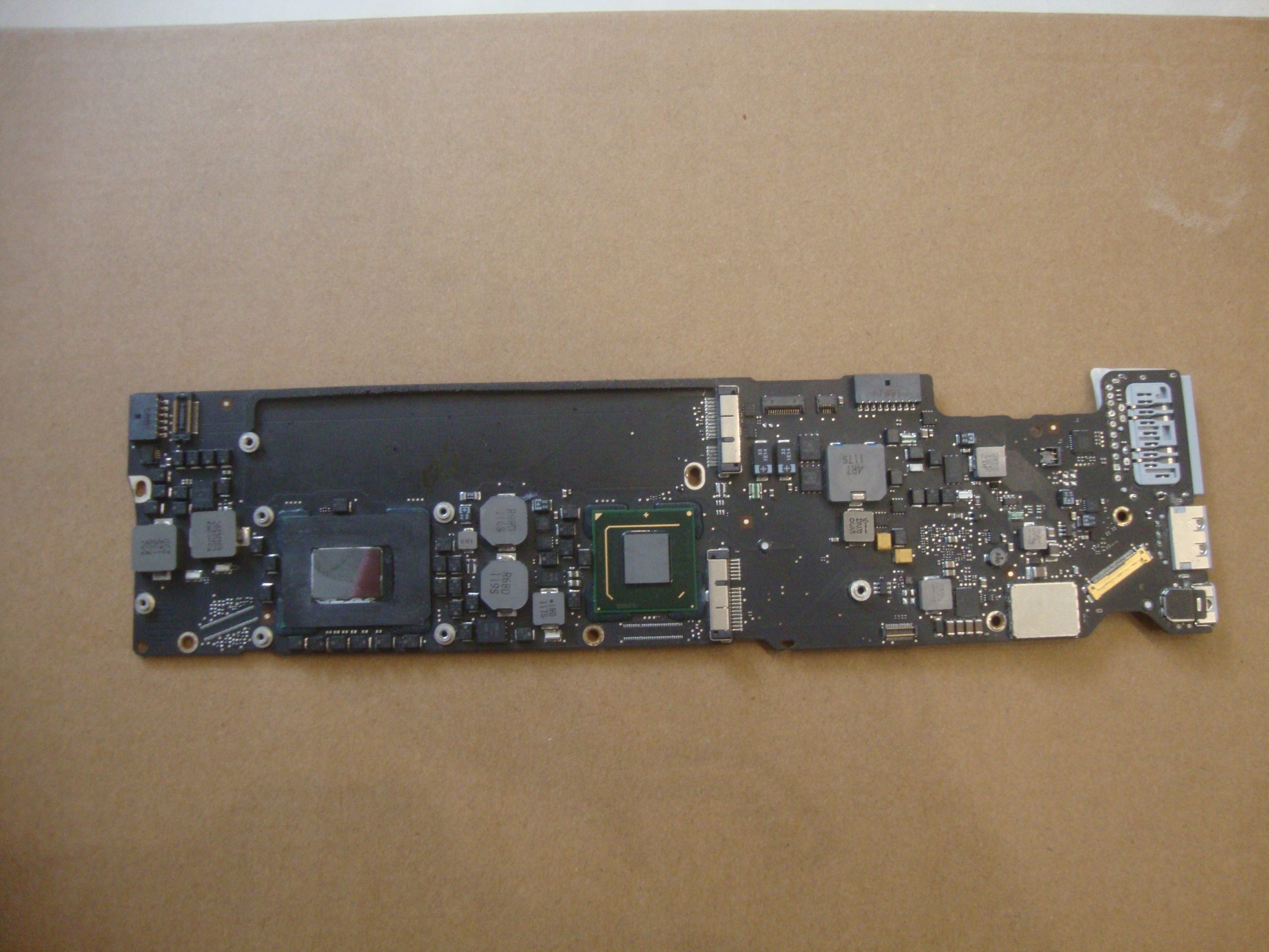 Płyta Główna Apple MacBook Air A1466 4Gb Orginał! w kielce - Sklep ...