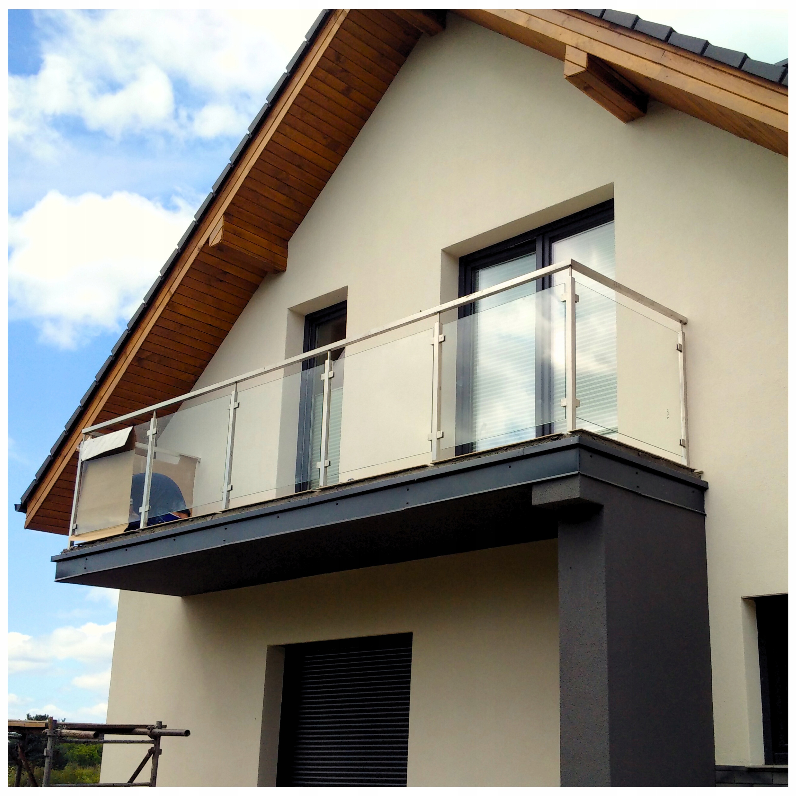 BALUSTRADA SZKLANA BALKONOWA ZE STALI NIERDZEWNEJ (Balustrada Szklana ...