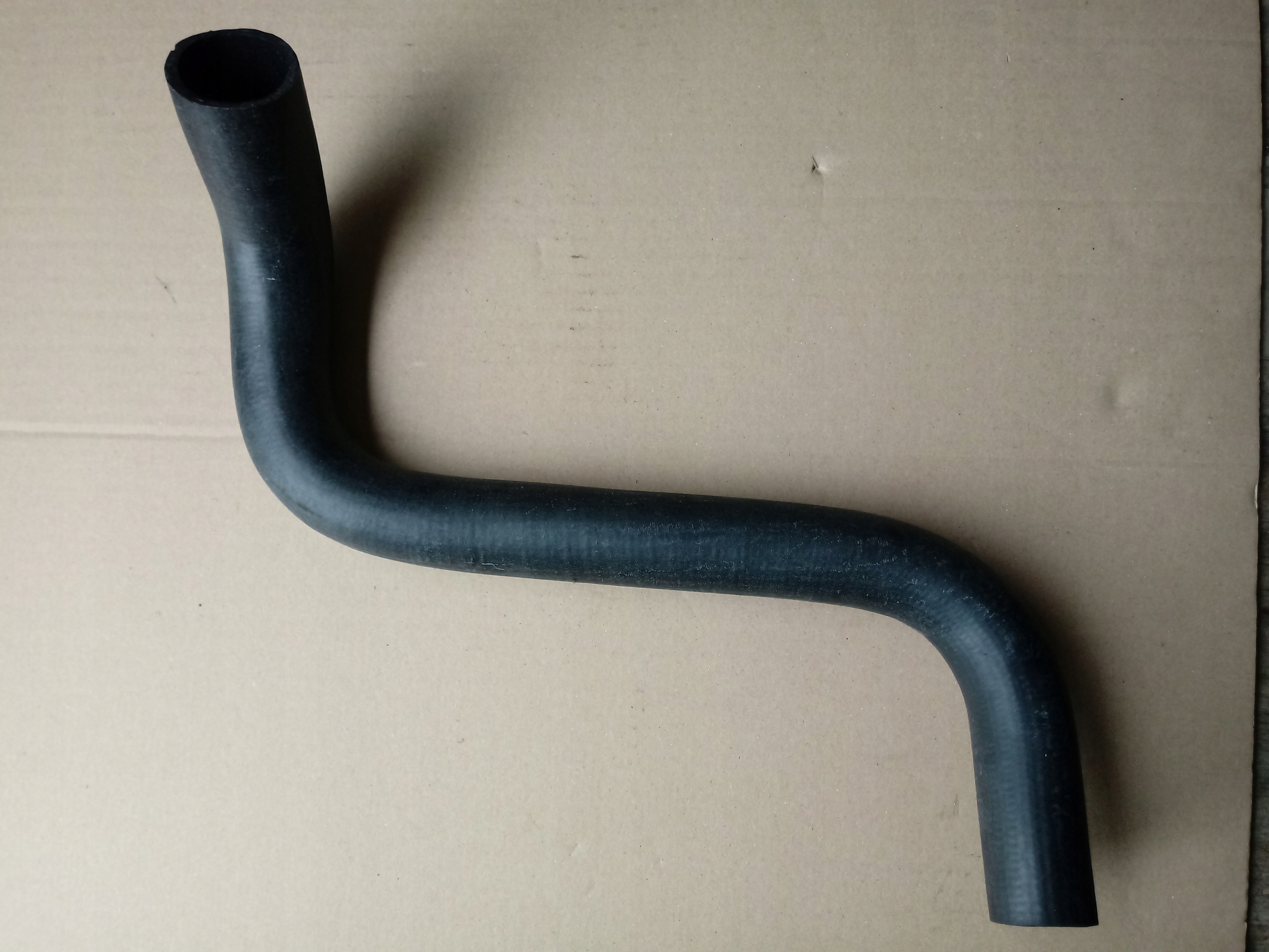 Przewód gumowy chłodnicy dolny do C-330 50017063 • Cena, Opinie - Allegro