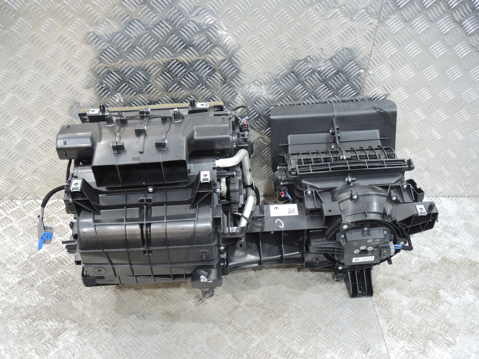 JEEP WRANGLER JL NAGRZEWNICA 68253747AB - porównaj ceny - Allegro.pl