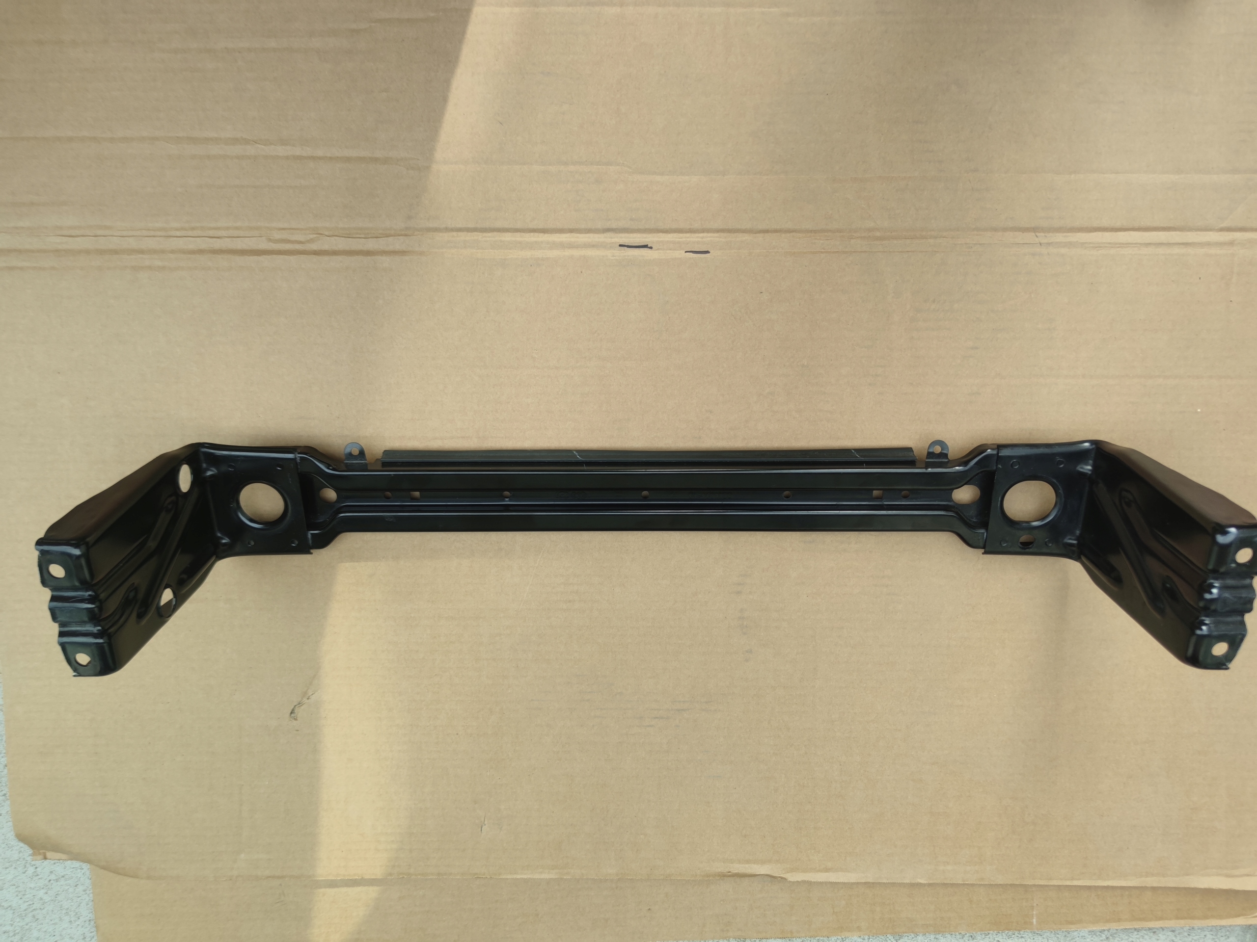 Dodge Challenger Hellcat mocowanie chłodnicy 05065240AH za 790 zł z ...