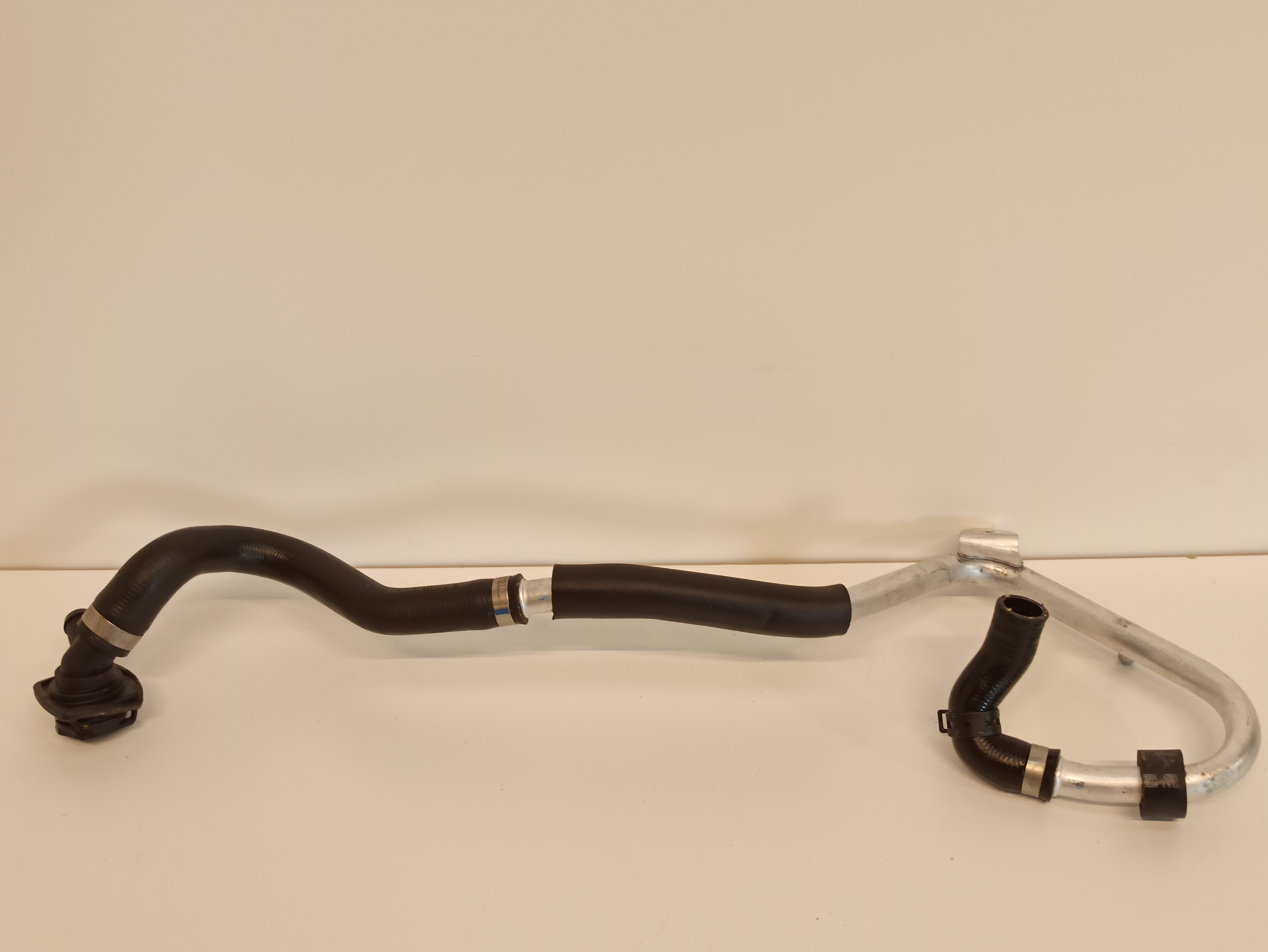 MERCEDES W205 C220 PRZEWÓD WĄŻ WODY A2058303102 A2058303102 za 25 zł z ...