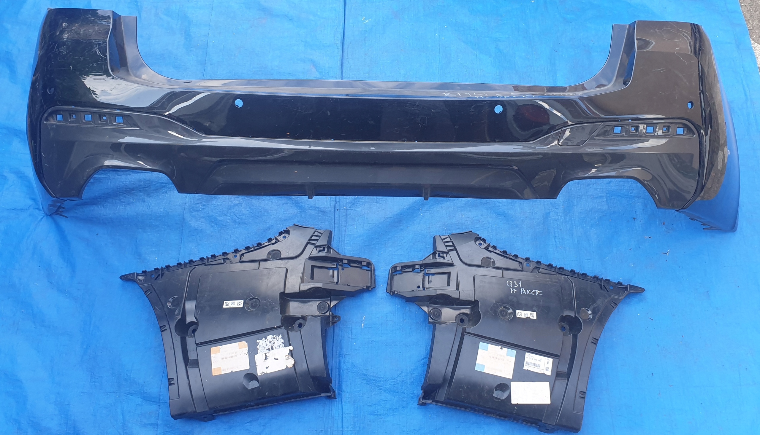 BMW 5 G31 M-Paket kombi SPOILER zderzak tylny 51128098694 51128080630 ...