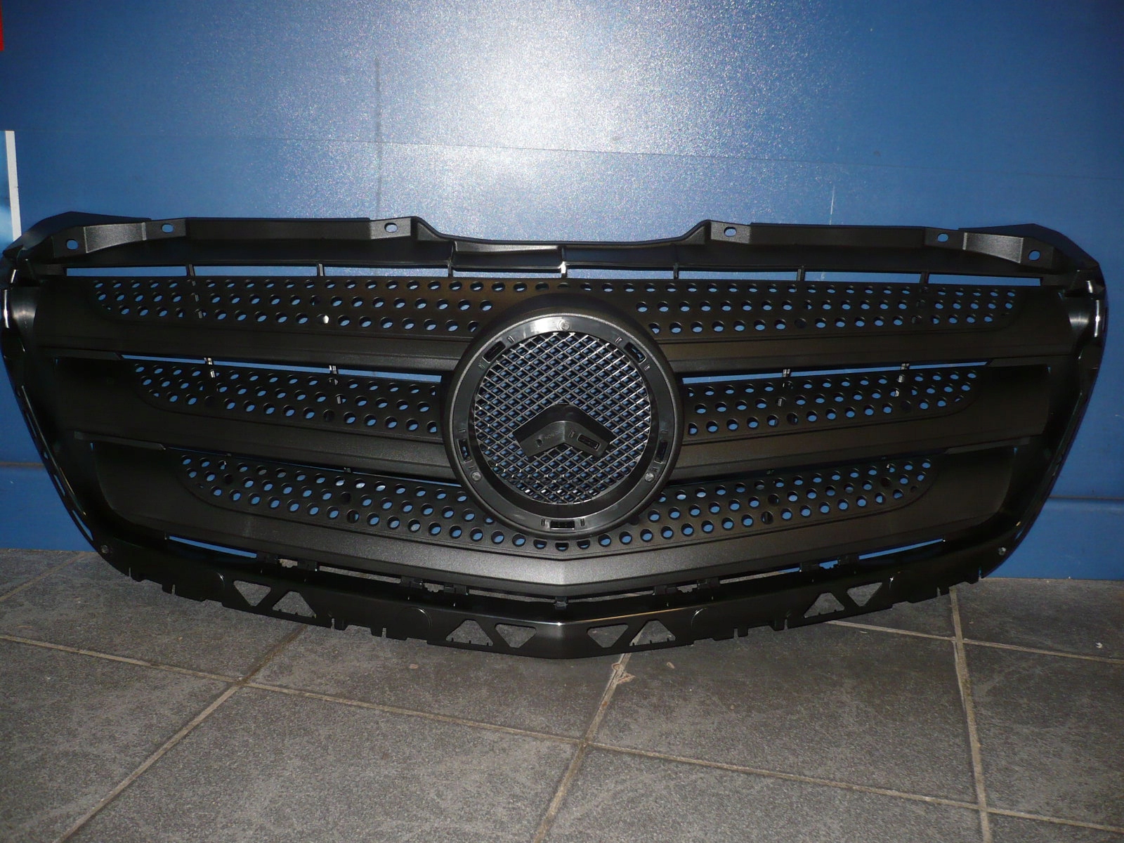 Krata Przód Grill Mercedes 9068880523 Sprinter 906 LIFT GR906 za 295 zł ...