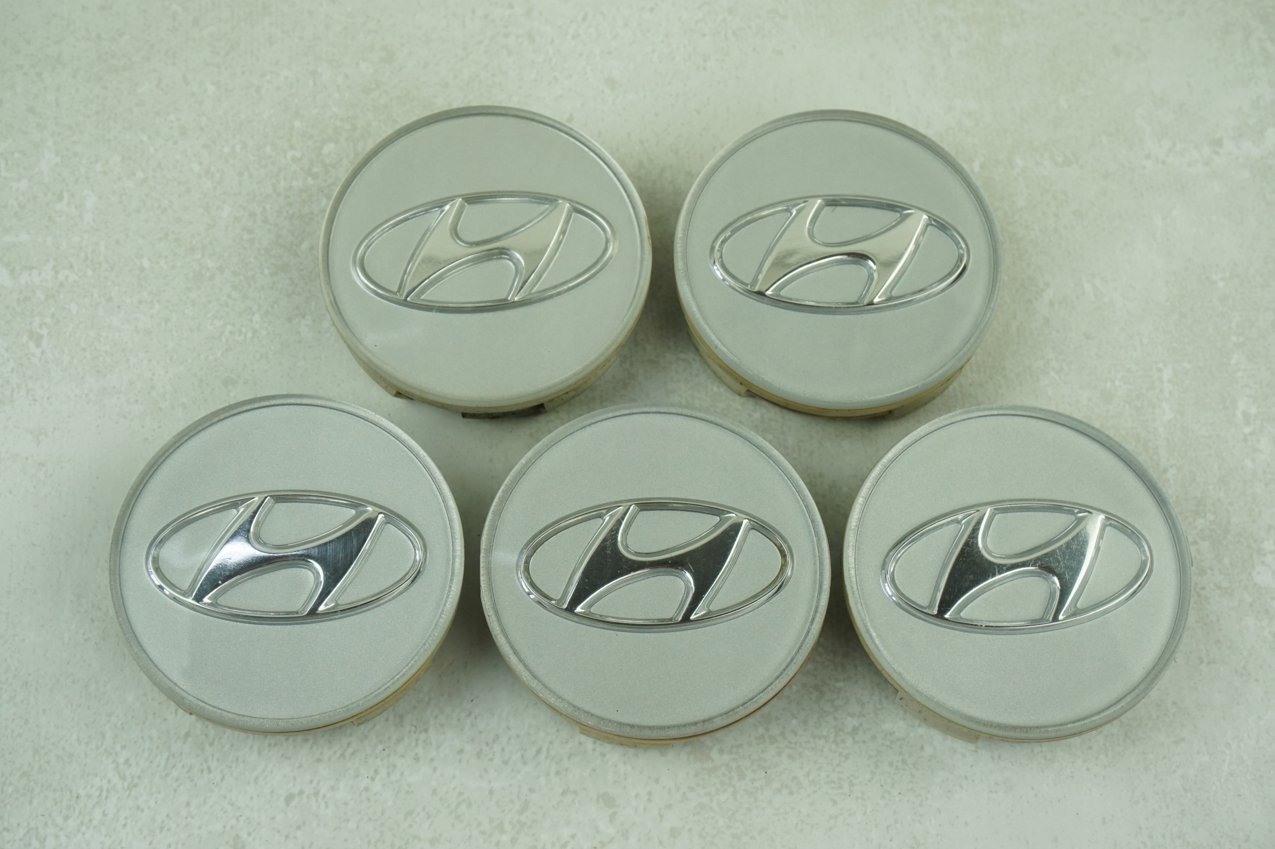 Dekielek Hyundai 60 mm Hyundai 52960-3K210 za 40.00PLN z Złoczew ...