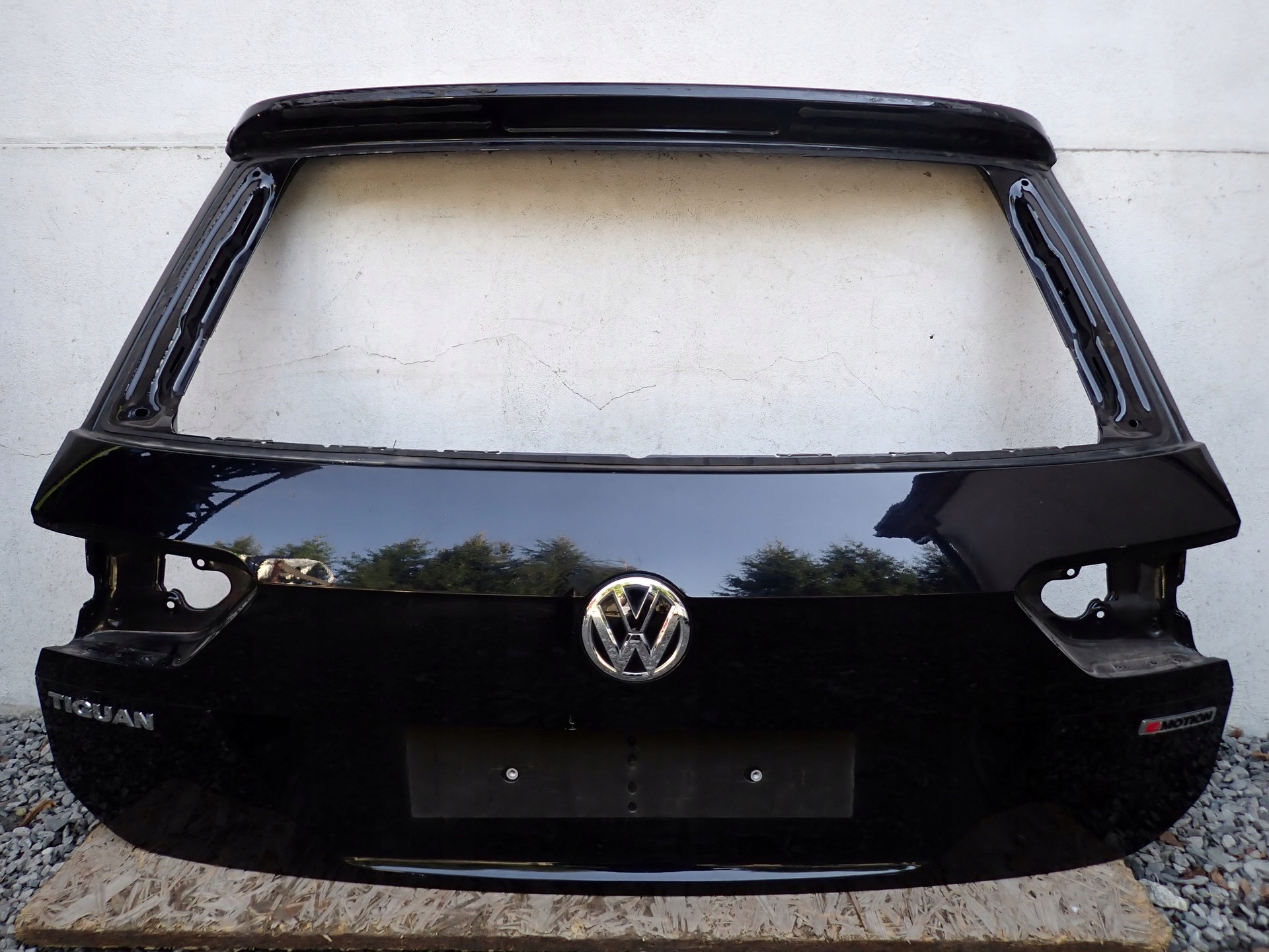 KLAPA TYŁ POKRYWA BAGAŻNIKA VW TIGUAN 5NA AD1 BW2 ALLSPACE 2 II 2016- za 650.00PLN z JASIENICA ...
